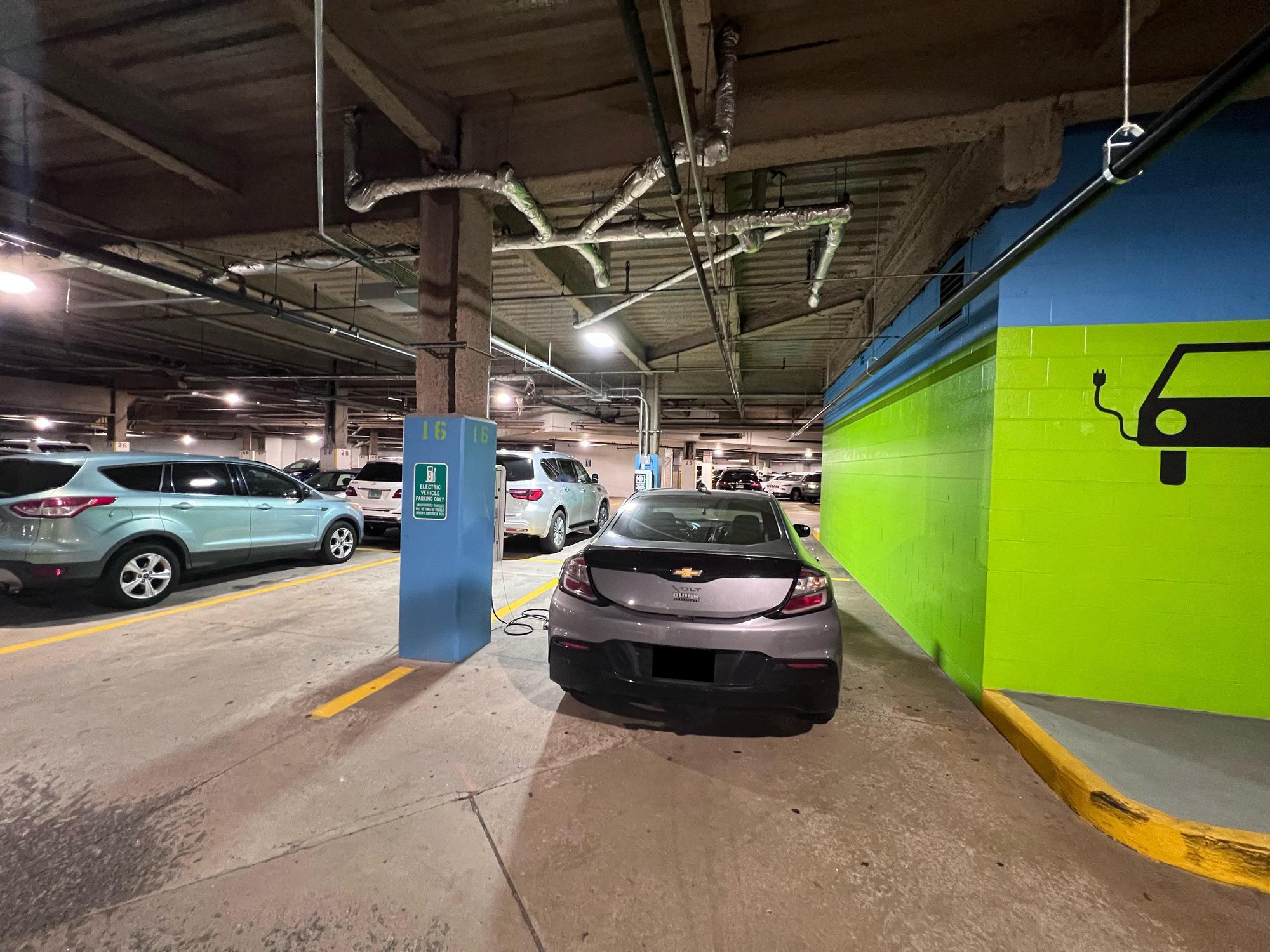 Sheraton Springfield Monarch Place | Springfield, MA | EV Station