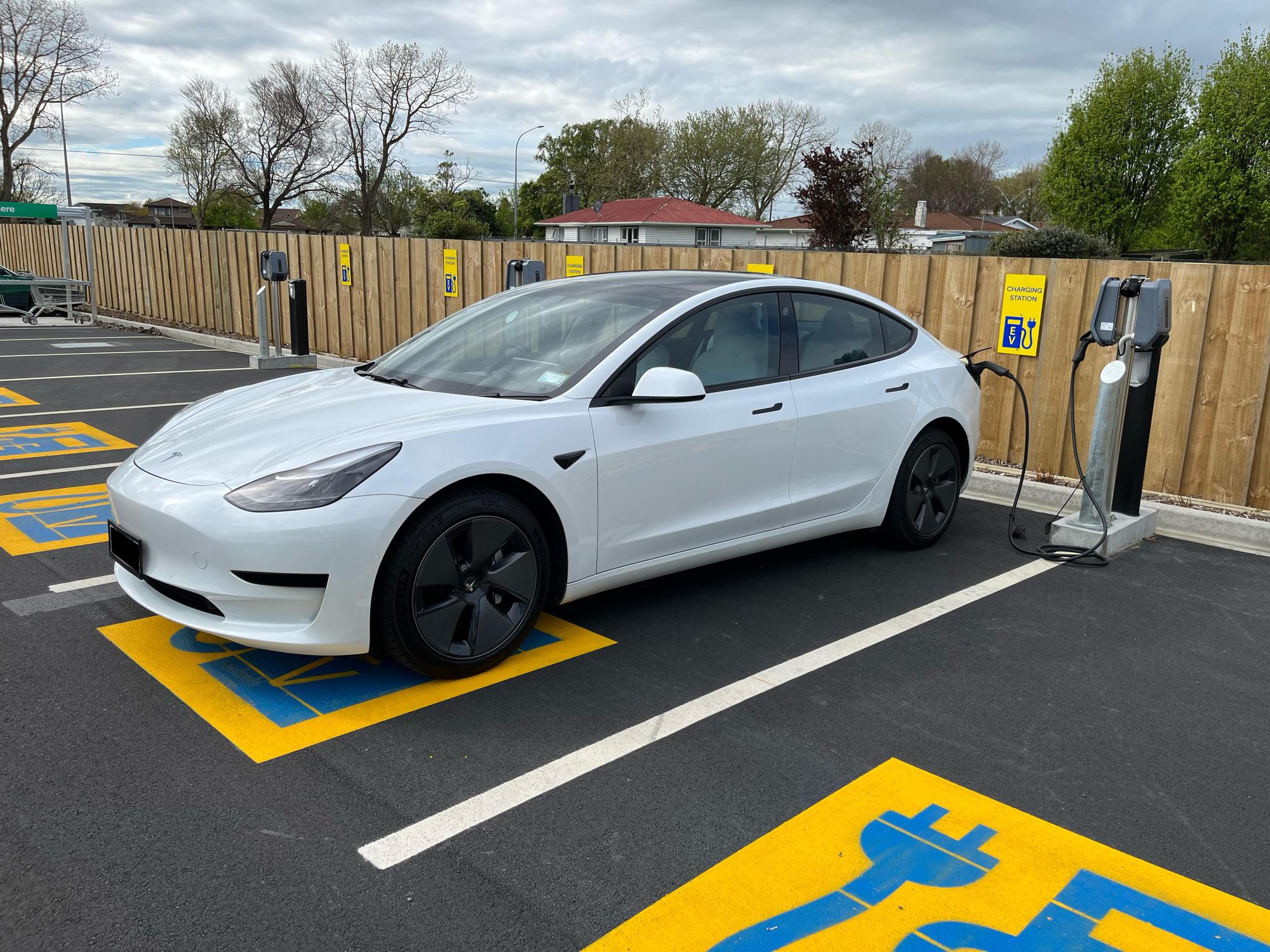 Countdown Awapuni | Palmerston North, Manawatu-Wanganui | EV Station