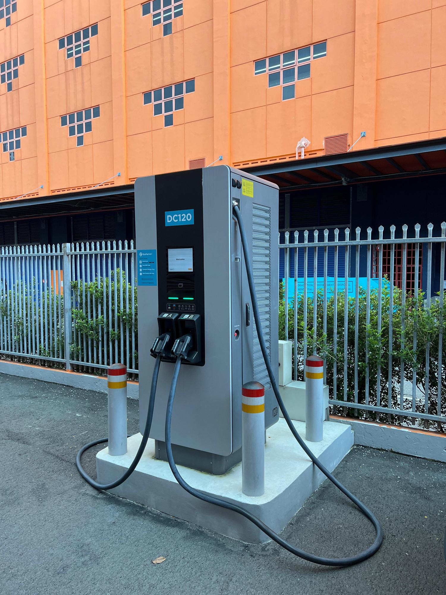GoParkin: Union Gas building | 89 Defu Lane 10, Singapore 539220 | EV ...