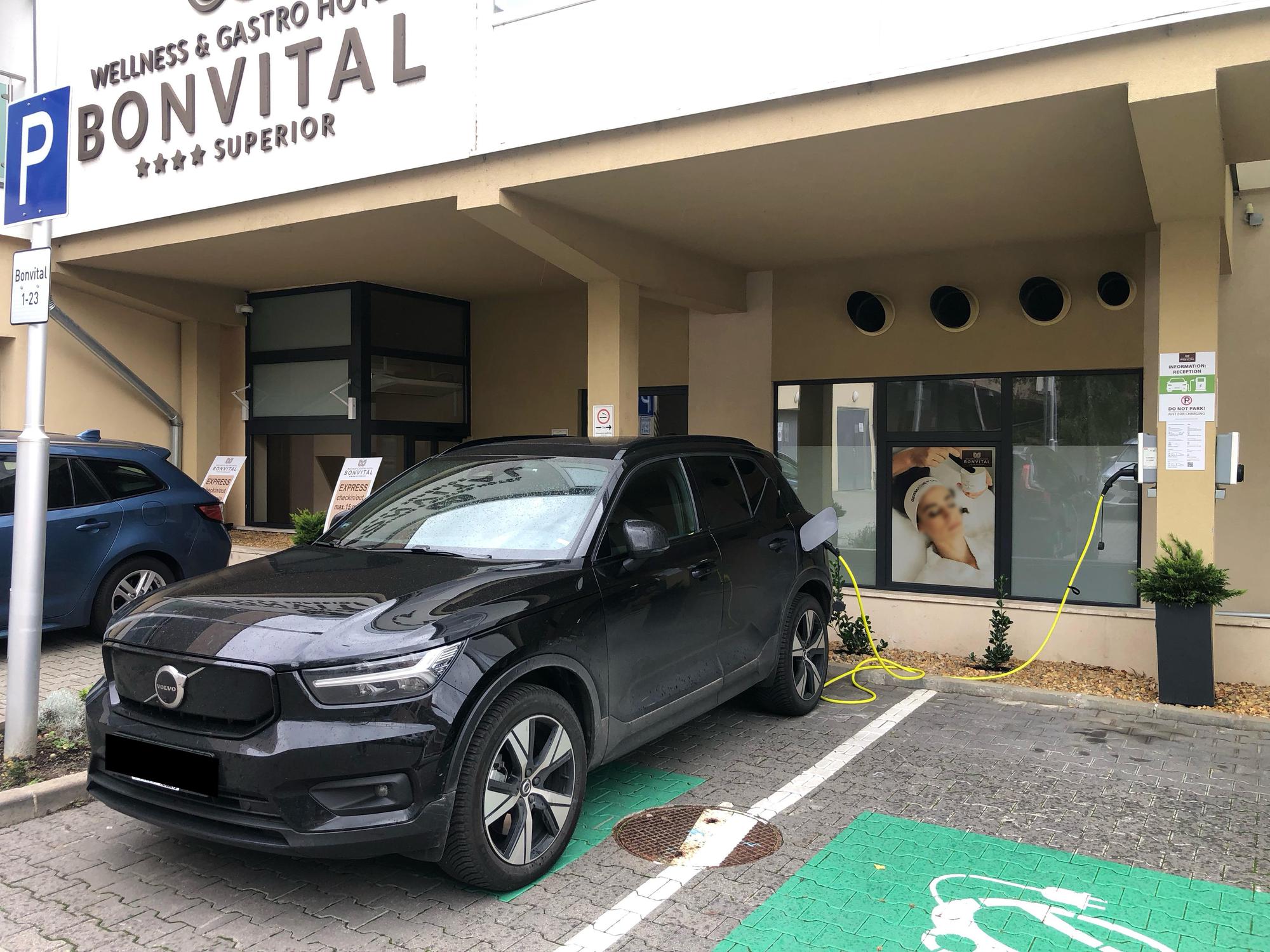 Hotel Bonvital | Hévíz, Rákóczi u. 16-18. | EV Station