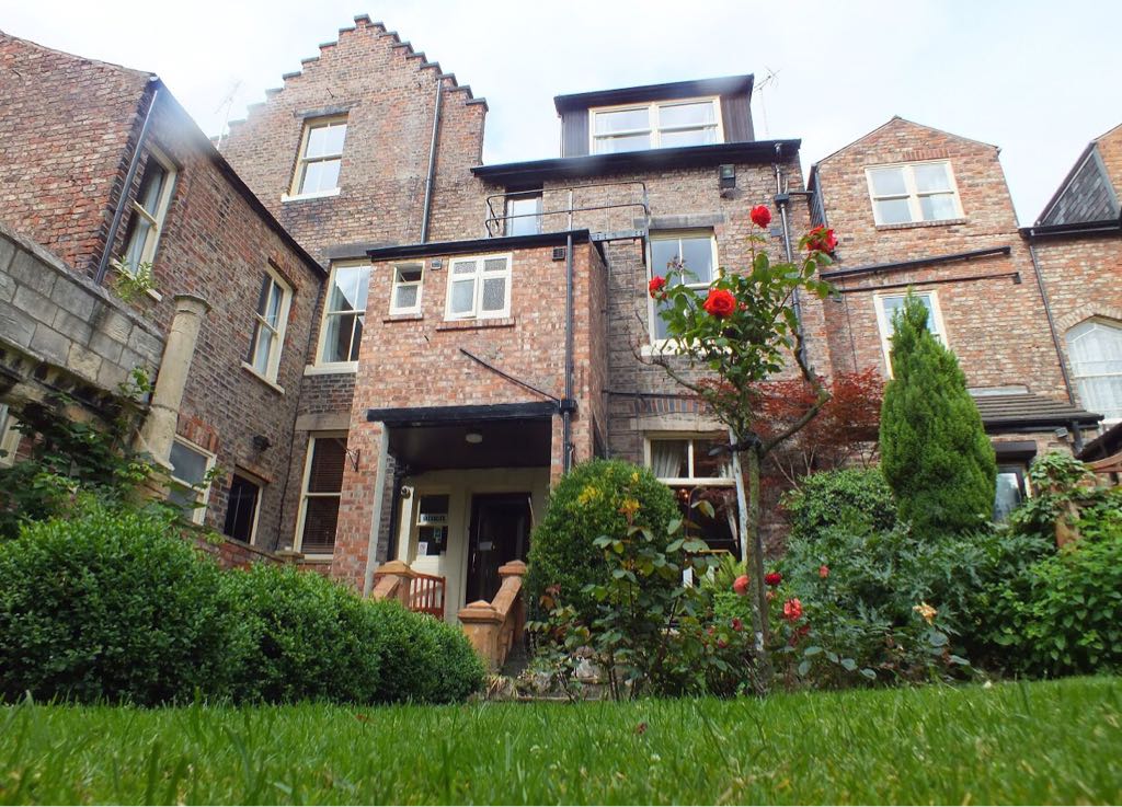 York Priory Hotel | York, England | EV Station