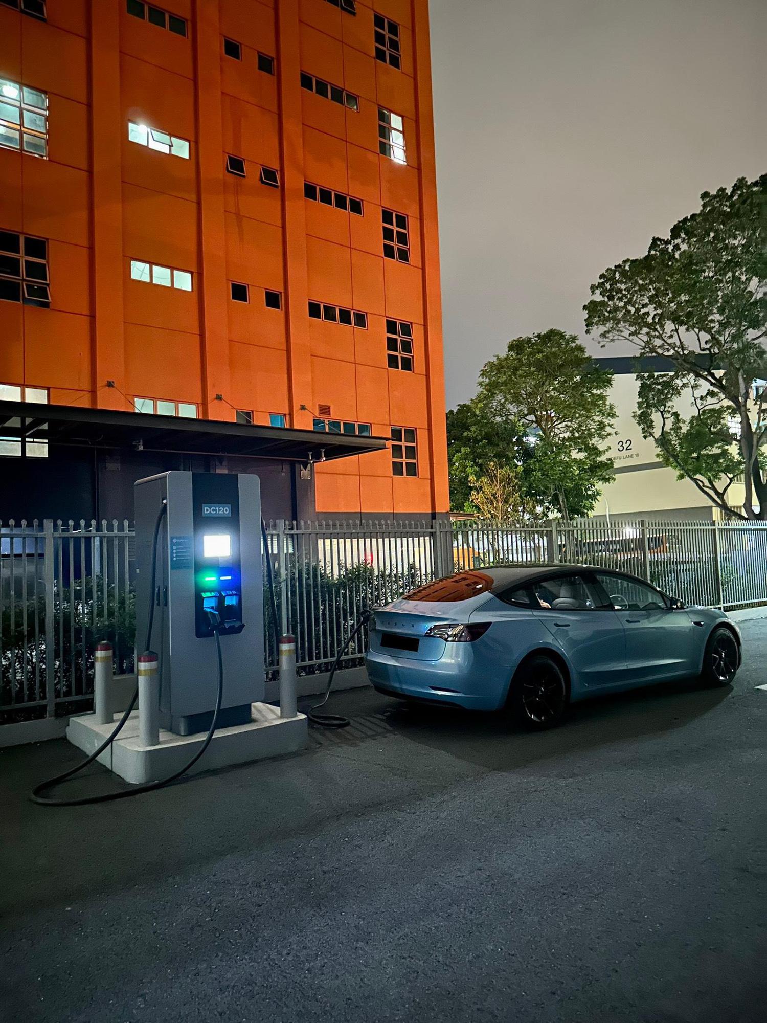 GoParkin: Union Gas building | 89 Defu Lane 10, Singapore 539220 | EV ...