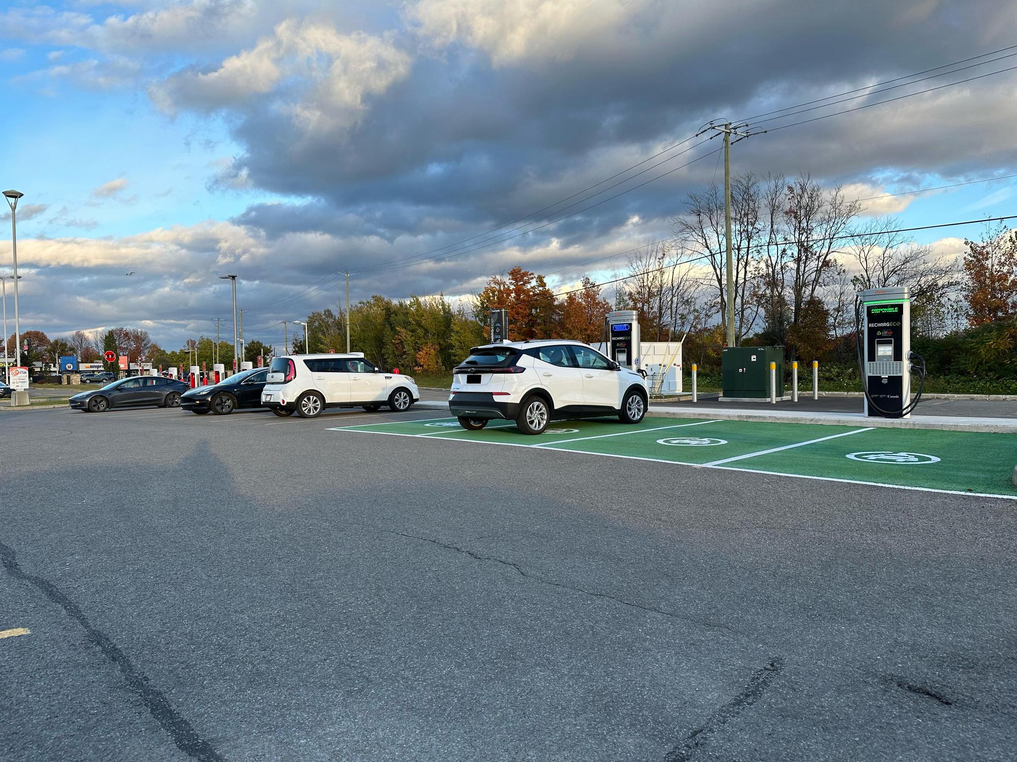 IGA Des Sources Cap Rouge (2) | Québec, QC | EV Station