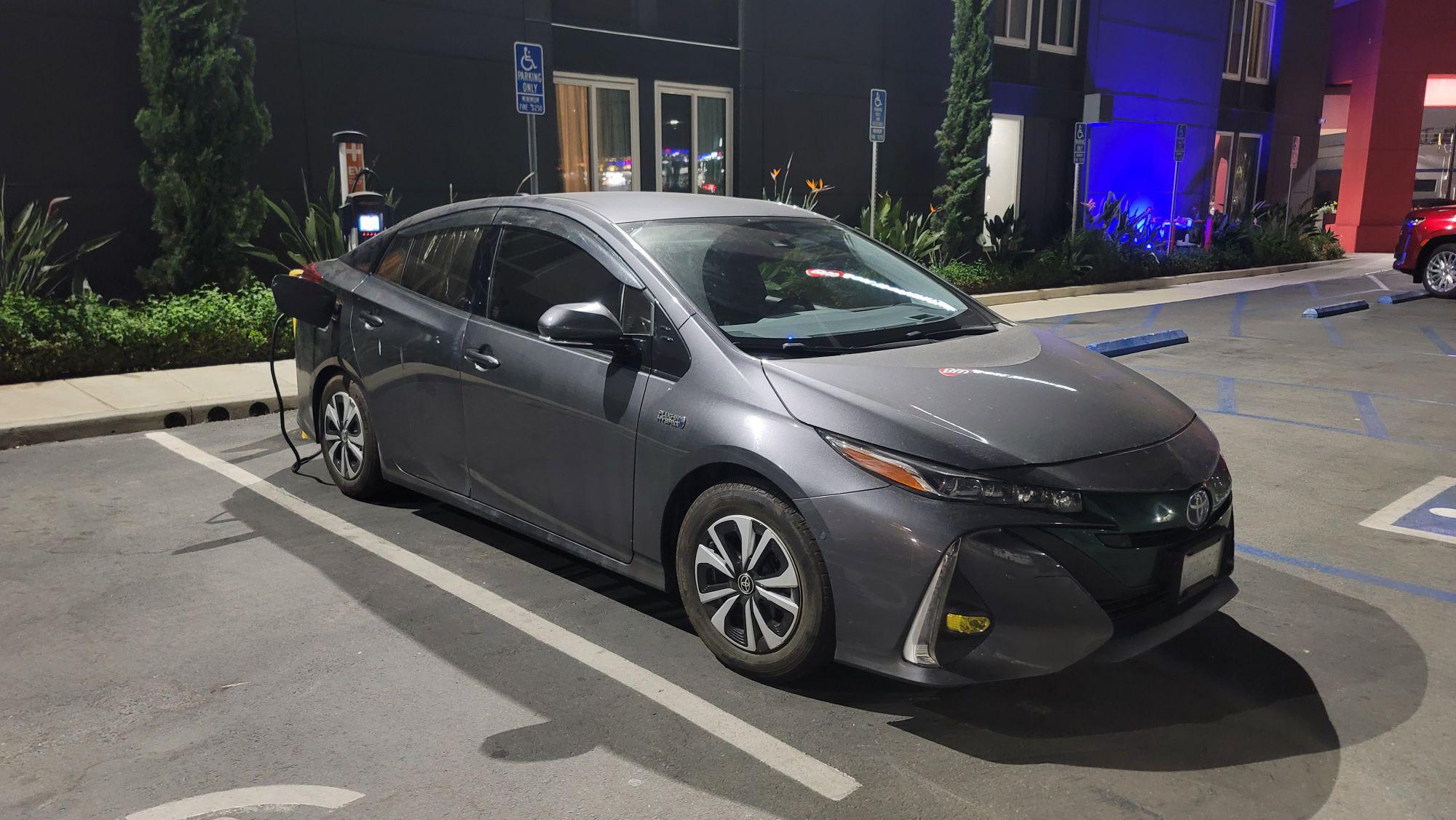 Best Western Plus Commerce Hotel | Commerce, CA | EV Station