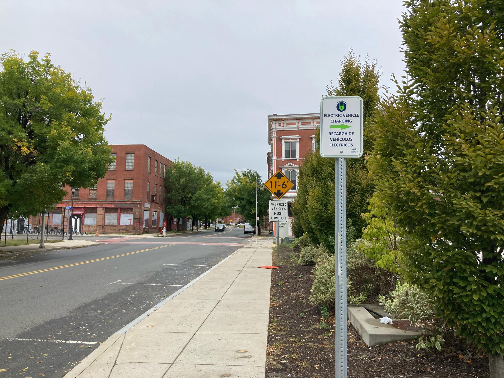 Holyoke Train Station | Holyoke, MA | EV Station