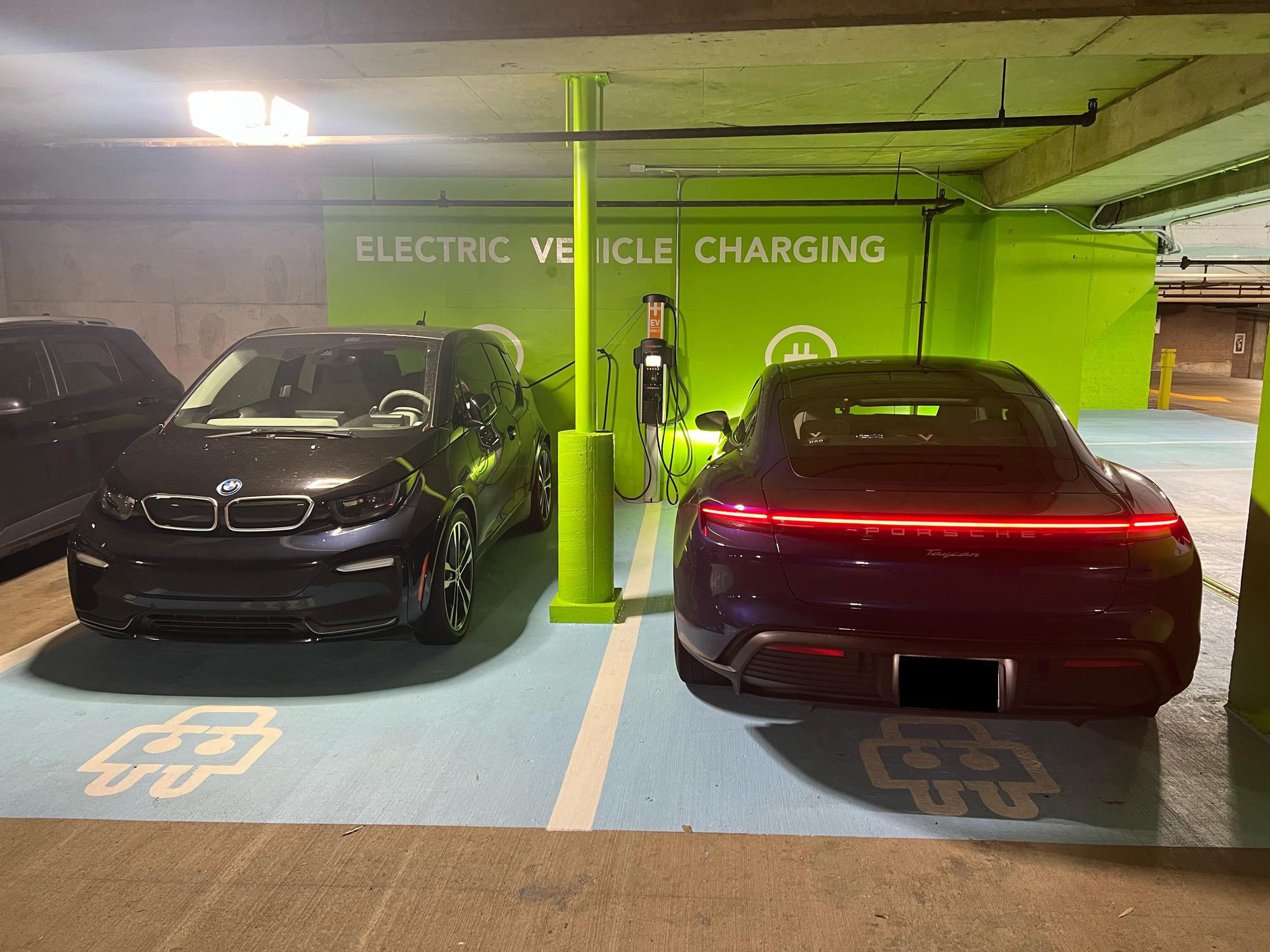 CARILLON EV STATION 2 | Charlotte, NC | EV Station