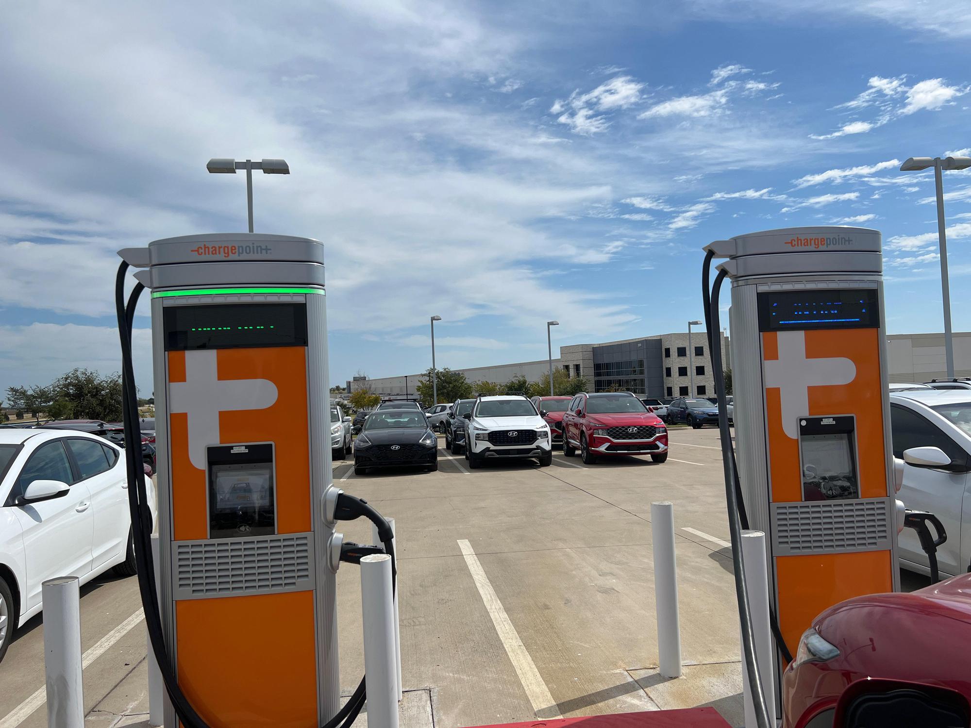 Clay Cooley Hyundai of Dallas | Dallas, TX | EV Station