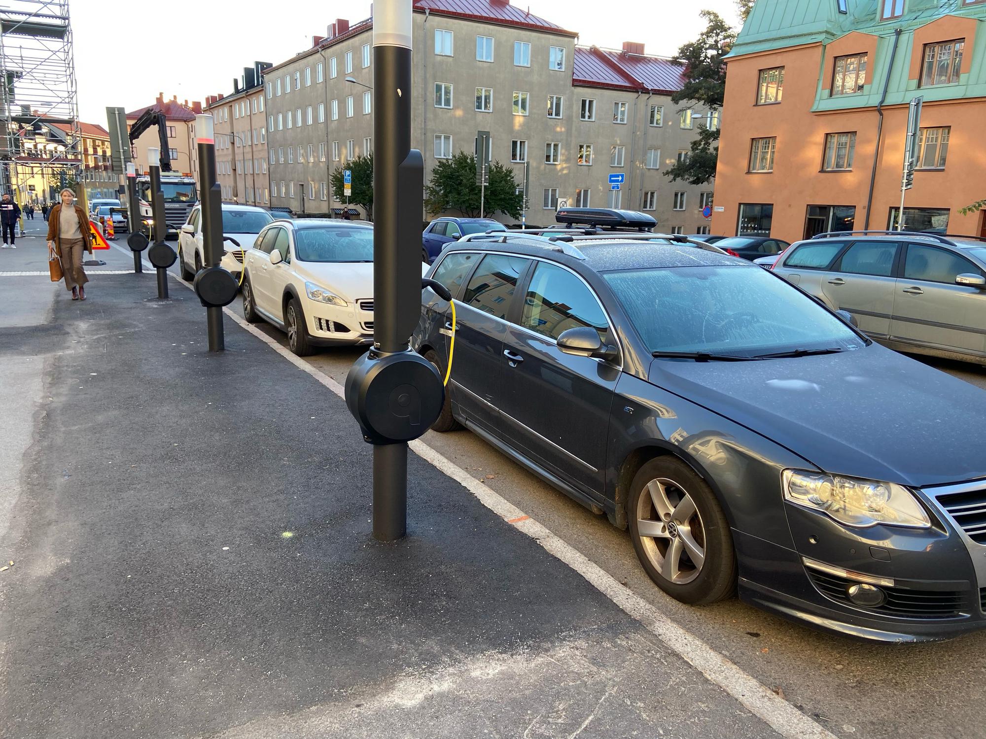 Svandammsvägen Parkering | Svandammsvägen 18, 126 34 Hägersten, Sweden | EV Station