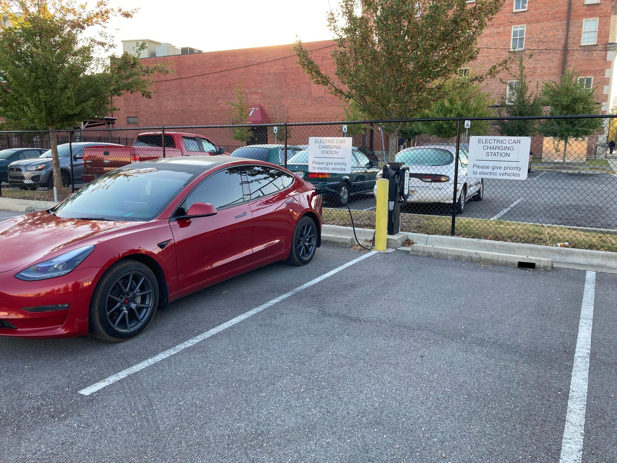 Staybridge Hotel Overflow Parking Lot | Montgomery, AL | EV Station