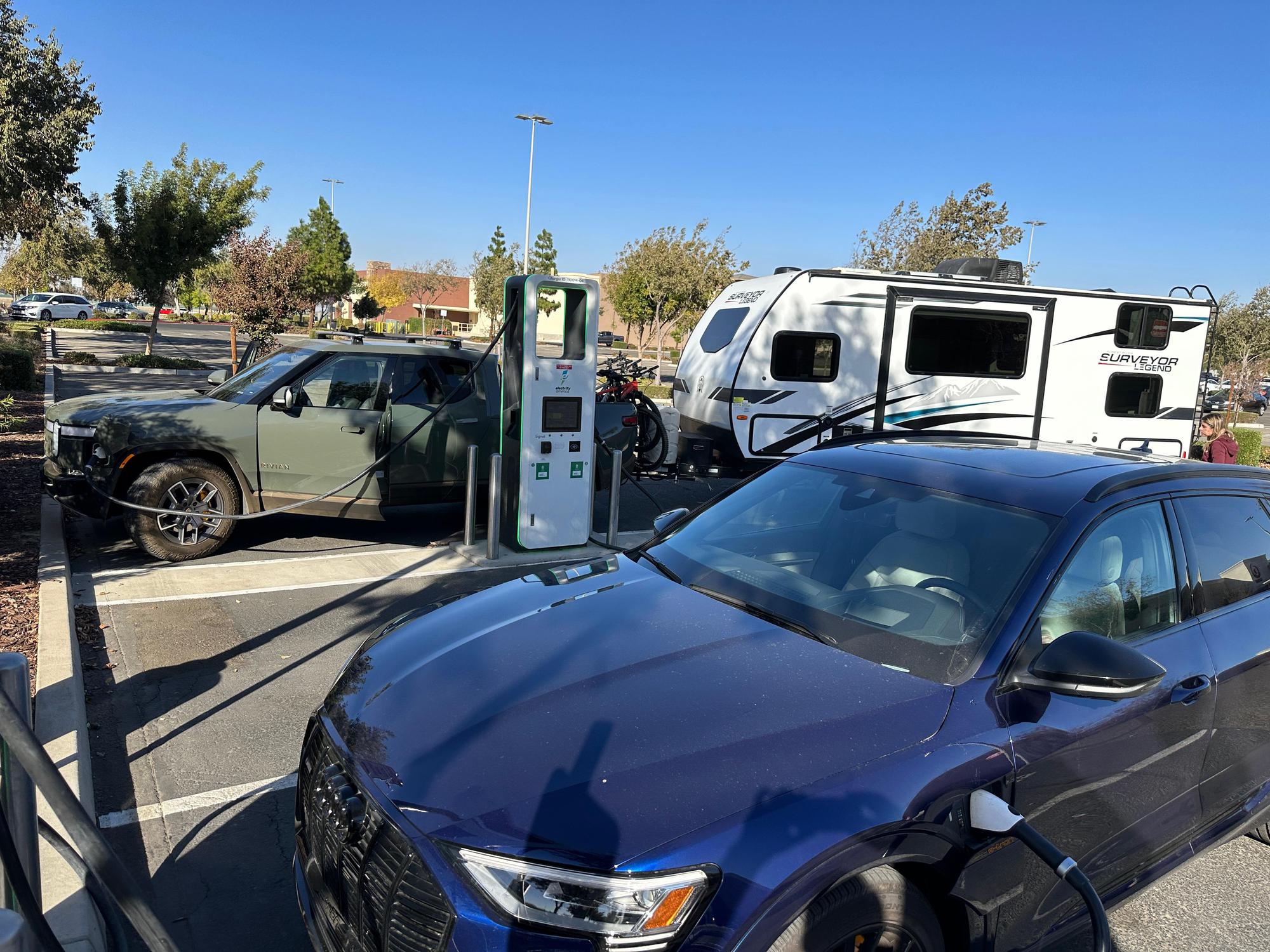 Stonecreek Plaza - Target | Los Banos, CA | EV Station