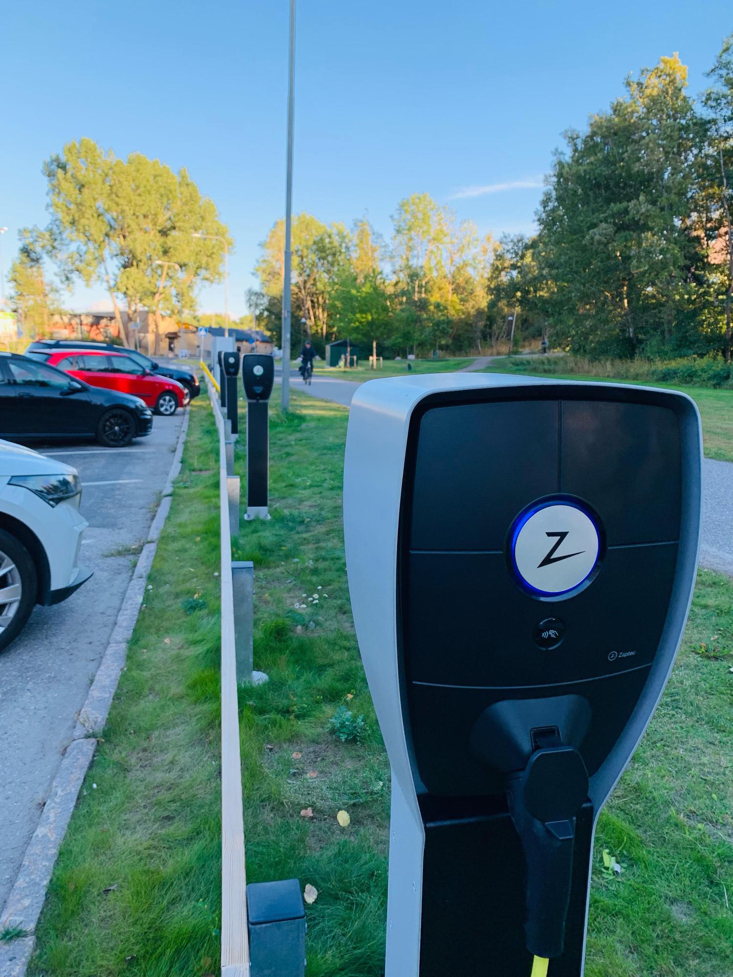 Västbergavägen Parkering | Västbergavägen 36, 126 30 Hägersten, Sweden ...