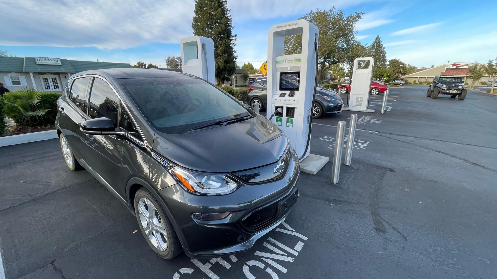 Safeway Anderson | Anderson, CA | EV Station