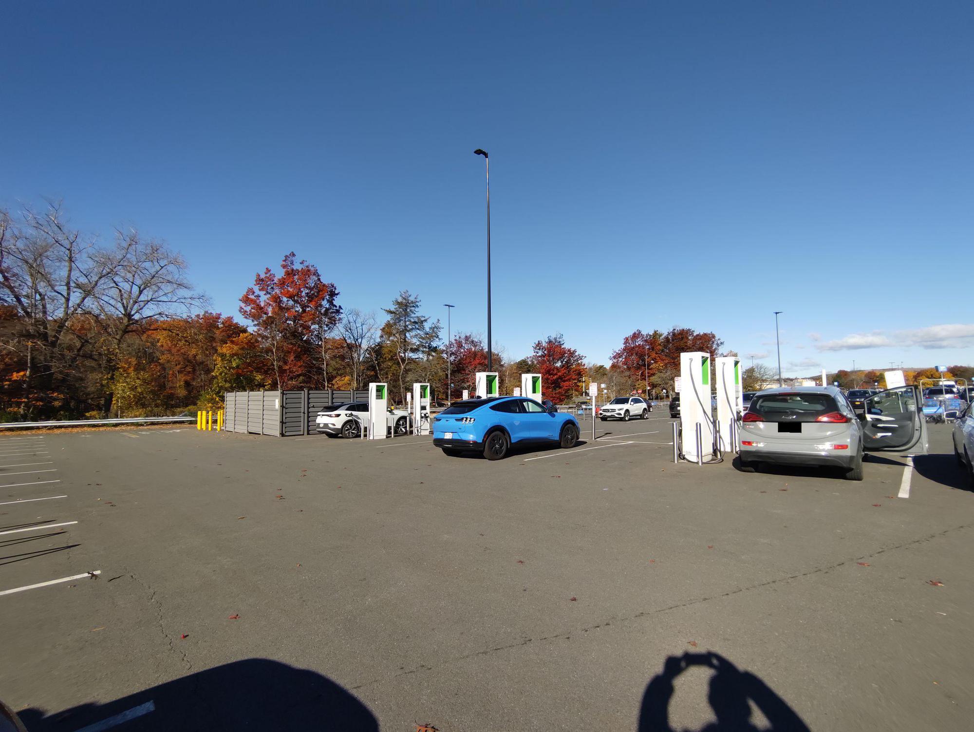 Walmart Supercenter Albany | Albany, NY | EV Station