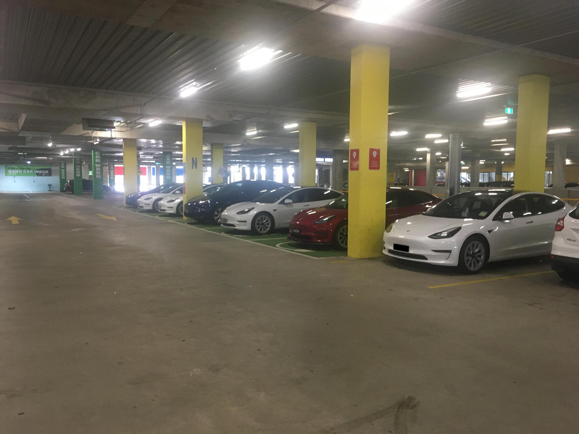 Springvale Homemaker Centre - Car Wash | Springvale, VIC | EV Station
