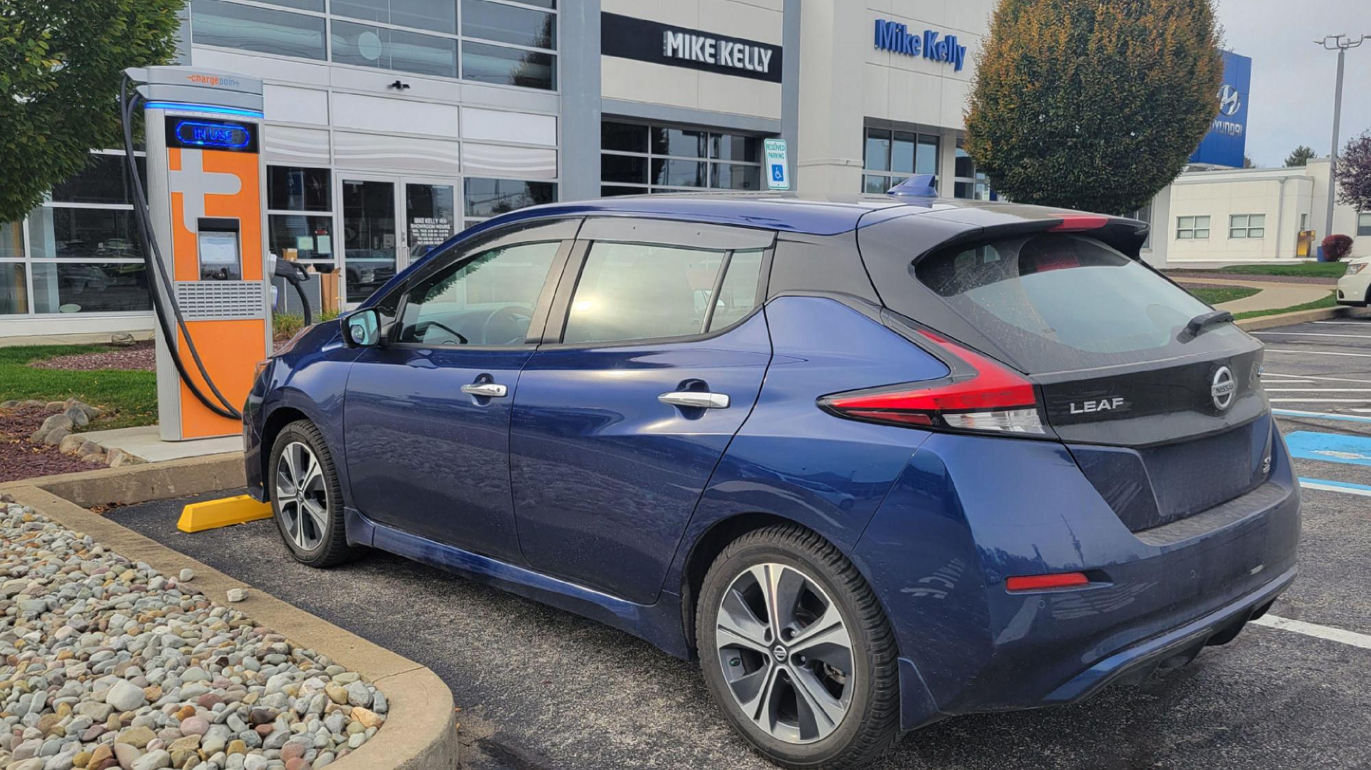 Mike Kelly Kia | Butler, PA | EV Station