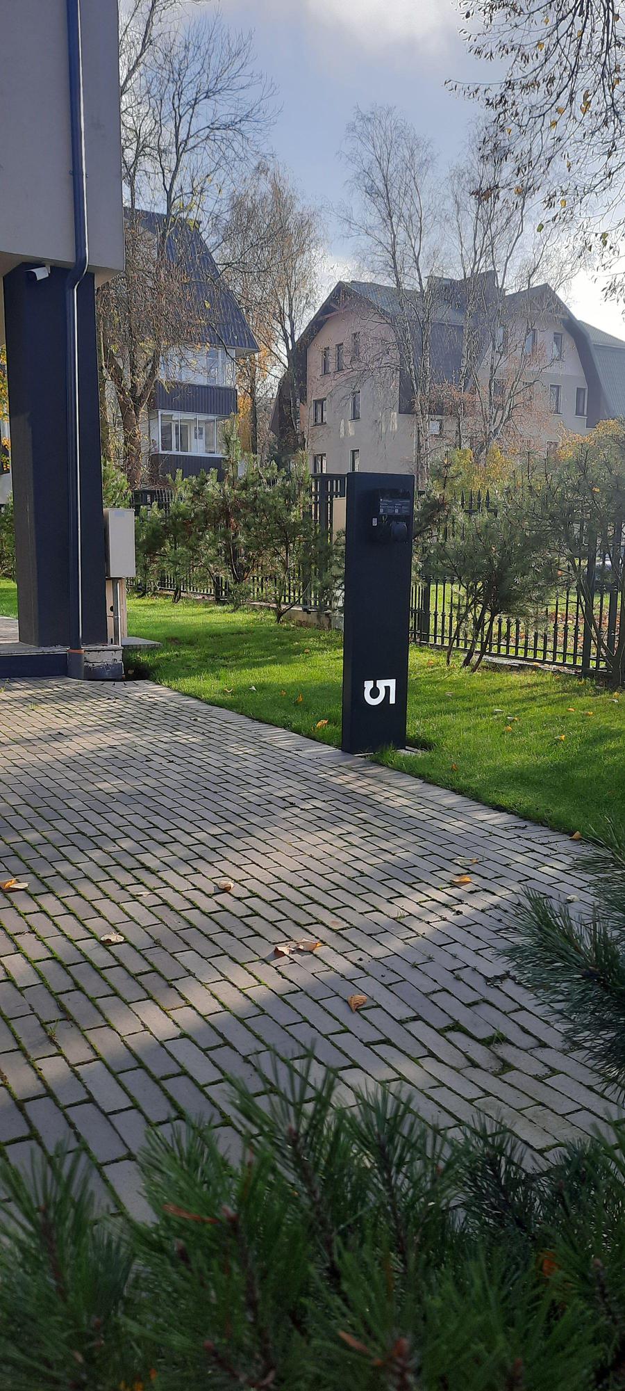 Evioni | Hotel Amsterdam Plaza | Palanga, Klaipėdos apskr. | EV Station