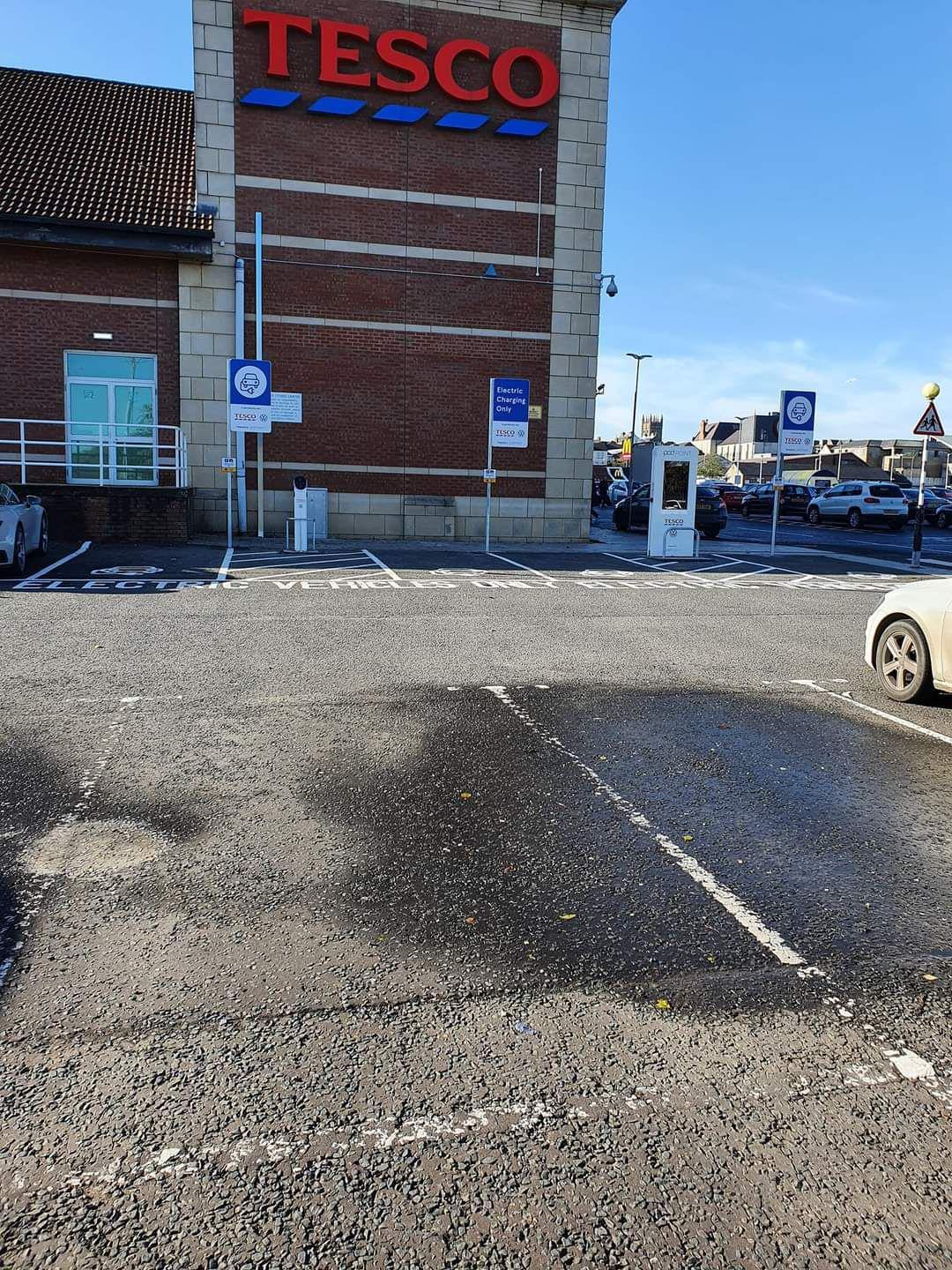 Tesco Superstore Portadown | Portadown, Northern Ireland | EV Station