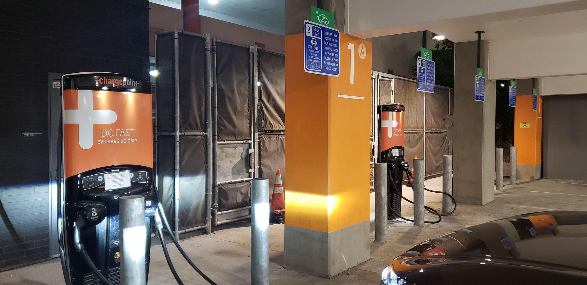 Cal State Los Angeles - Parking Structure E (1) | Los Angeles, CA | EV ...