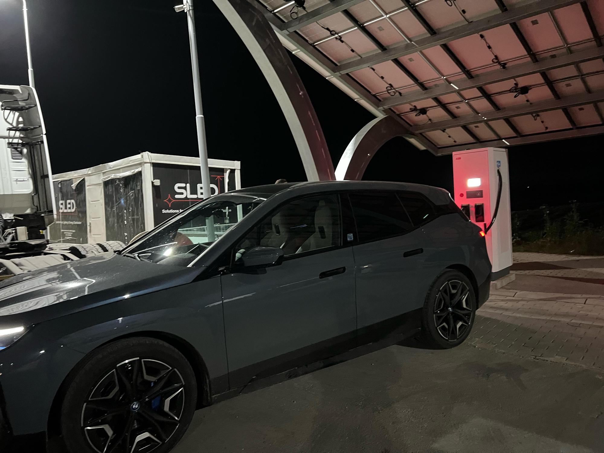 Ledi MS Brestovac | 4VXQ+QP Brestovac, Serbia | EV Station