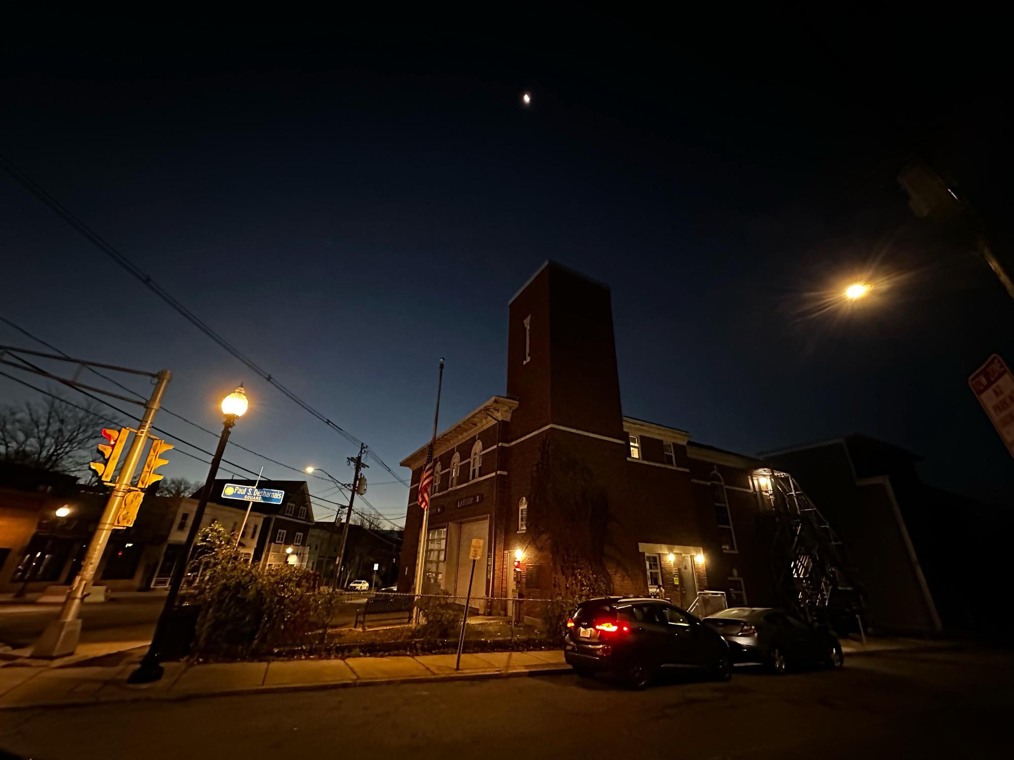 Teele Square Somerville | Somerville, MA | EV Station