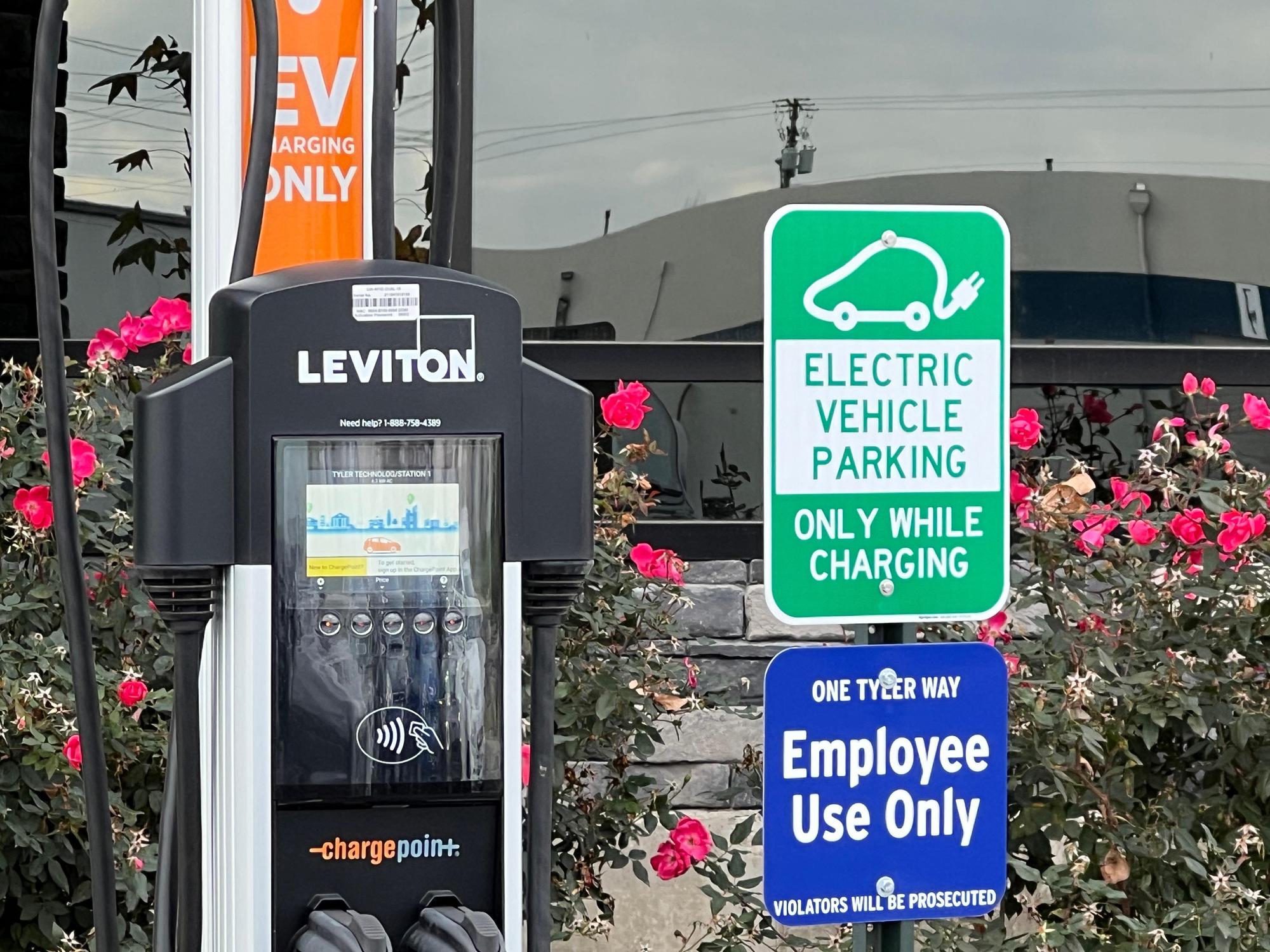 Tyler Technologies | Moraine, OH | EV Station