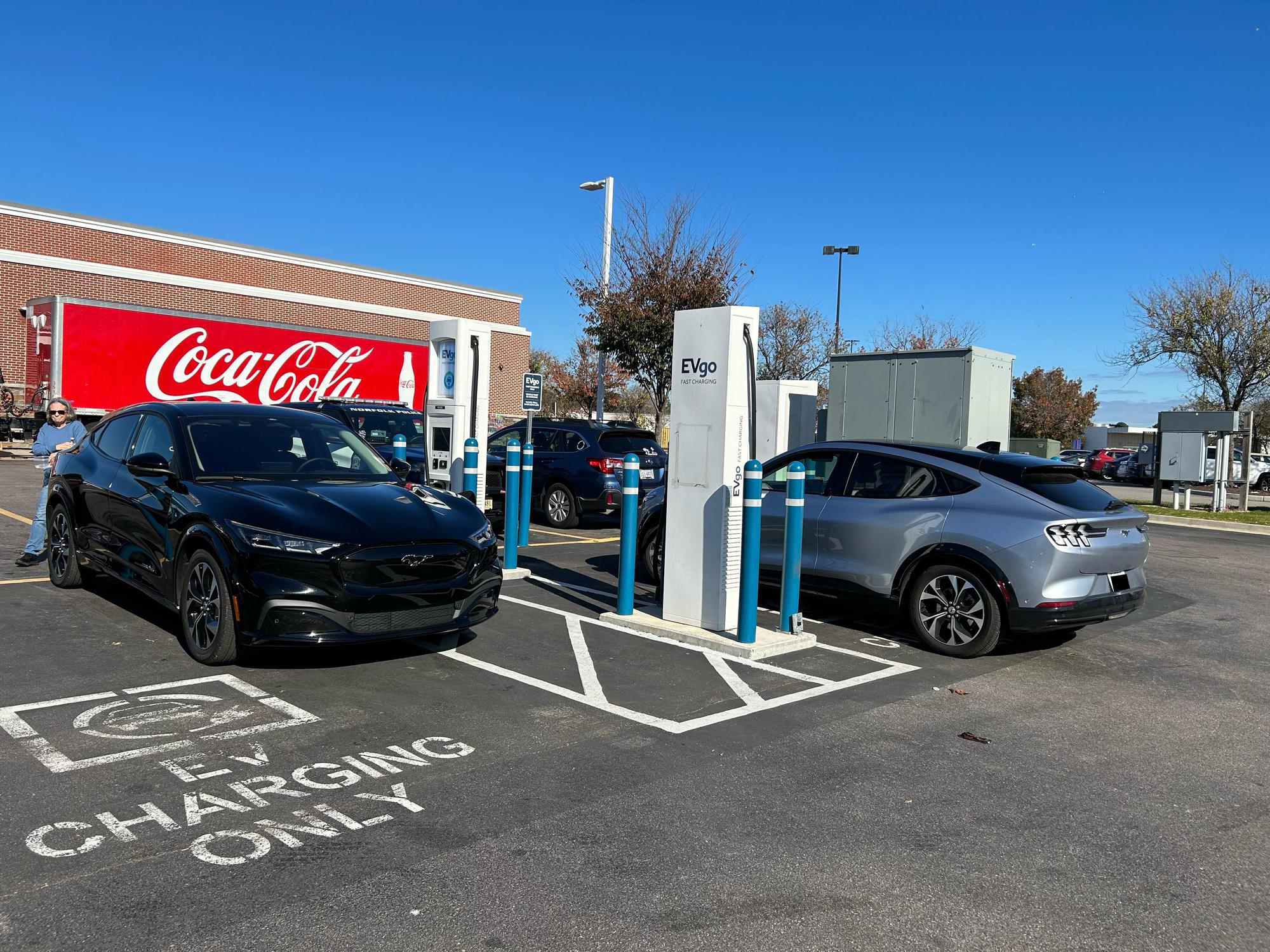 Janaf Shopping Center - Wawa Norfolk (1) | Norfolk, VA | EV Station