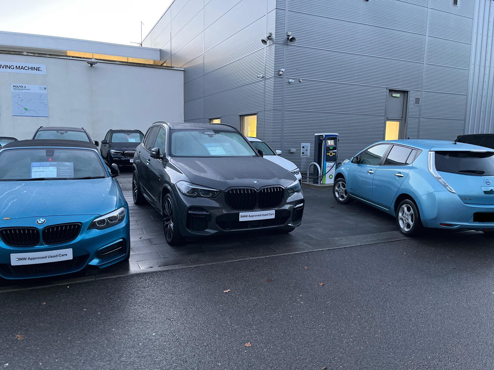 Elms BMW | Cambourne, England | EV Station