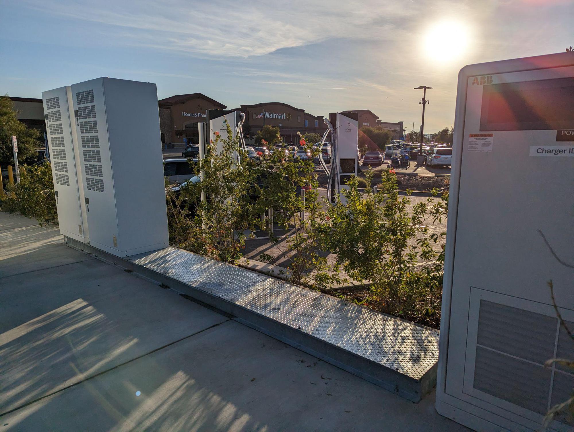 Walmart Supercenter Riverside | Riverside, CA | EV Station