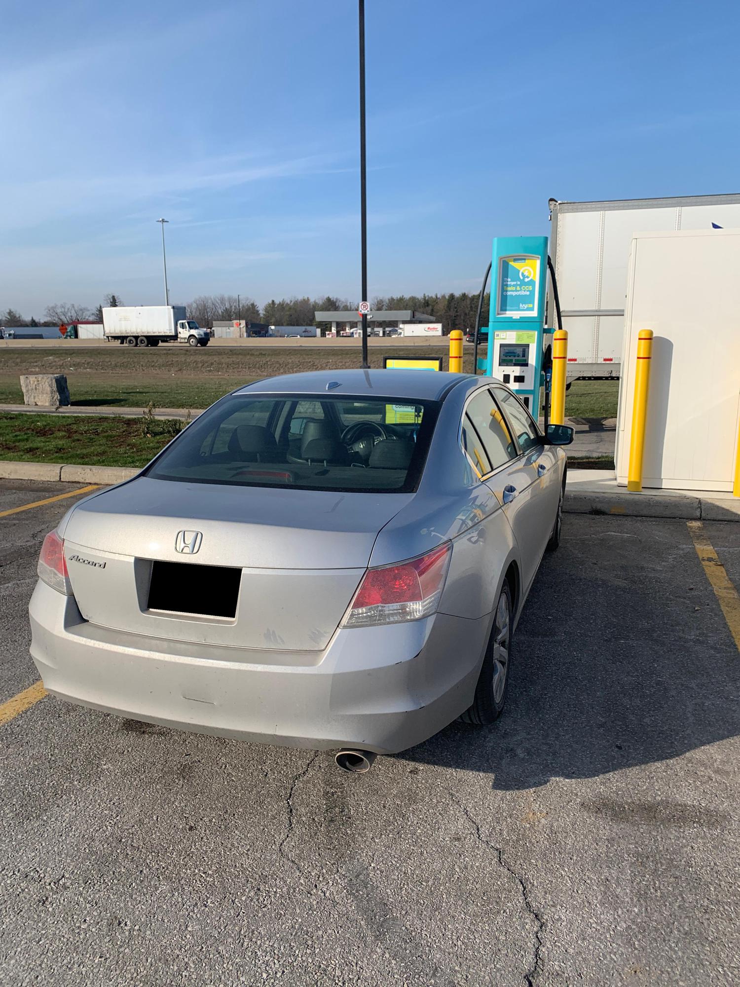 ONroute Cambridge South 401 - Eastbound | Cambridge, ON | EV Station
