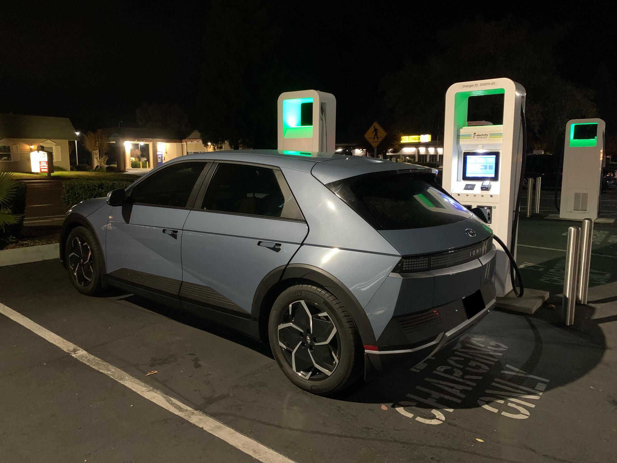 Safeway Anderson | Anderson, CA | EV Station