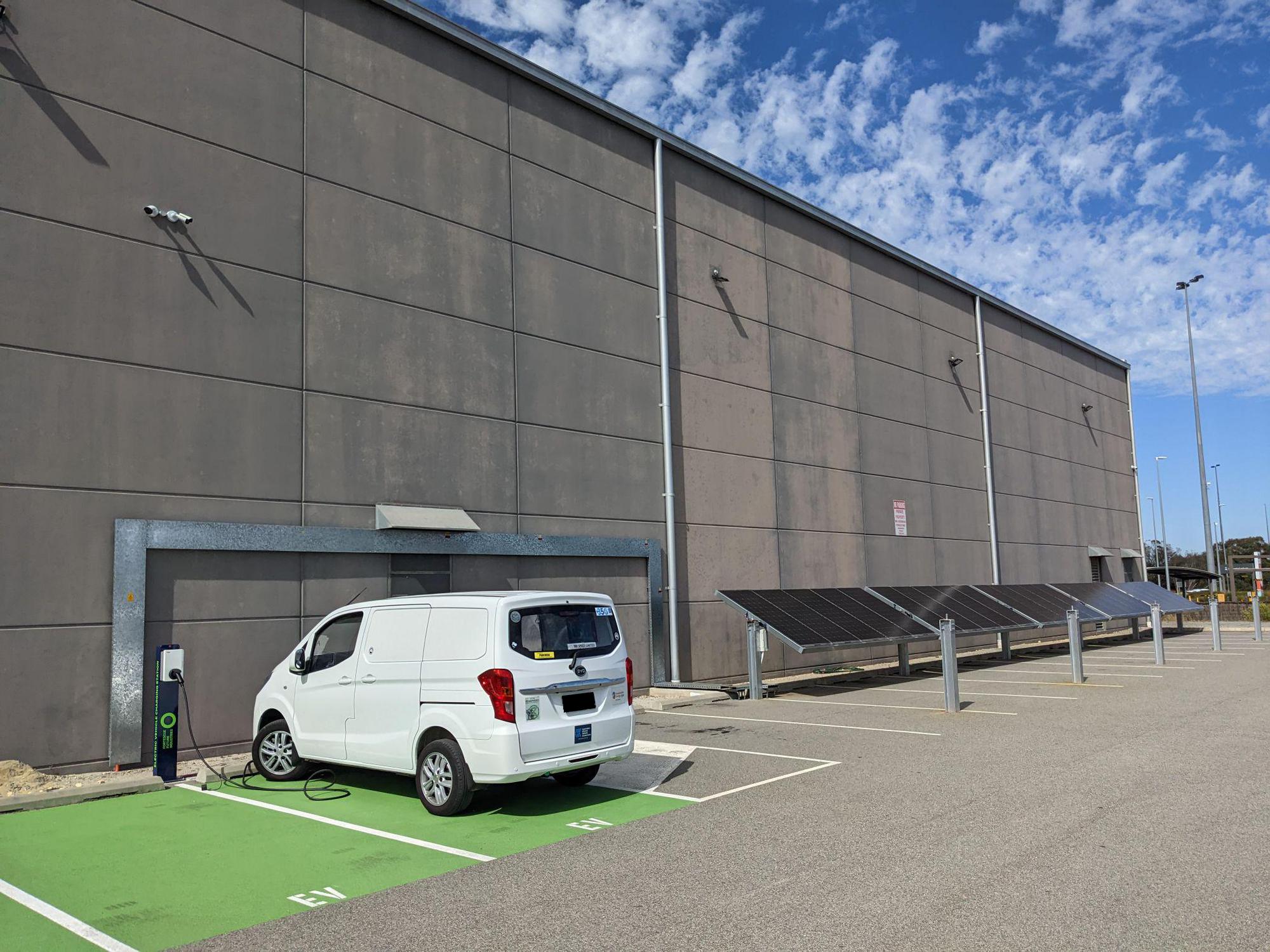 Fortescue Future Industries Manufacturing Facility | Perth Airport, WA ...
