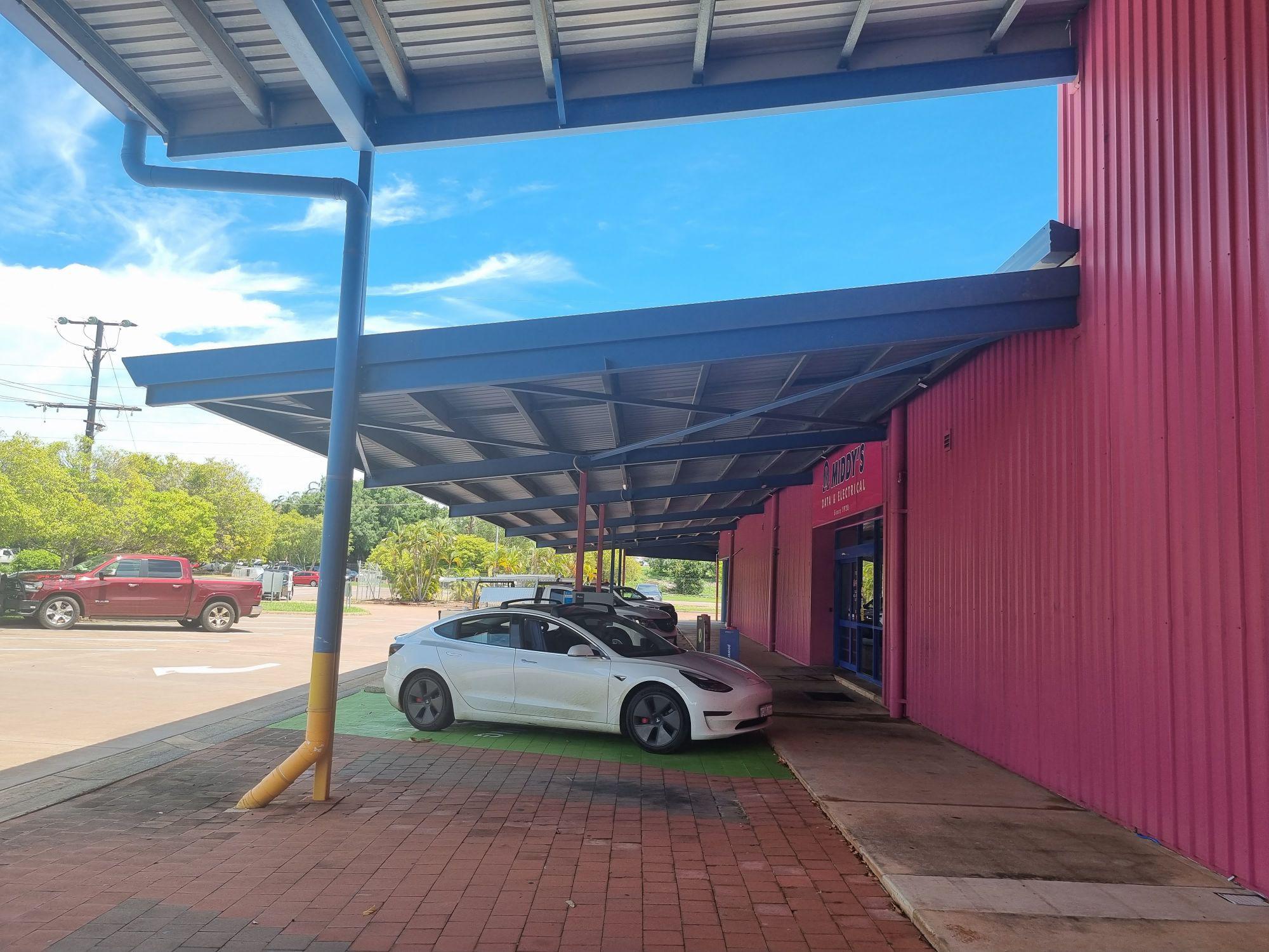 Middys Darwin (Woolner) | Woolner, NT | EV Station