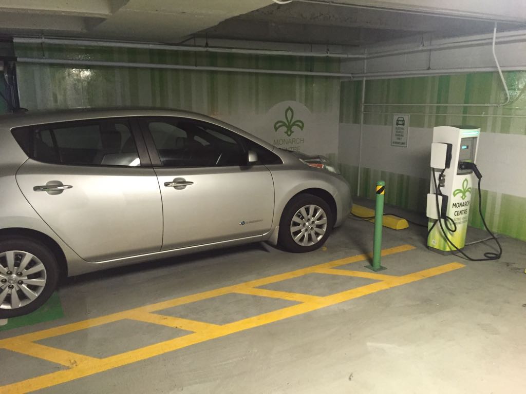 Monarch Center | Atlanta, GA | EV Station
