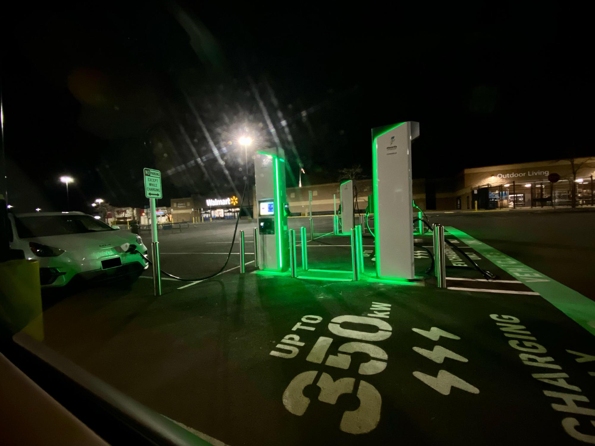 Walmart Supercenter Albany | Albany, NY | EV Station