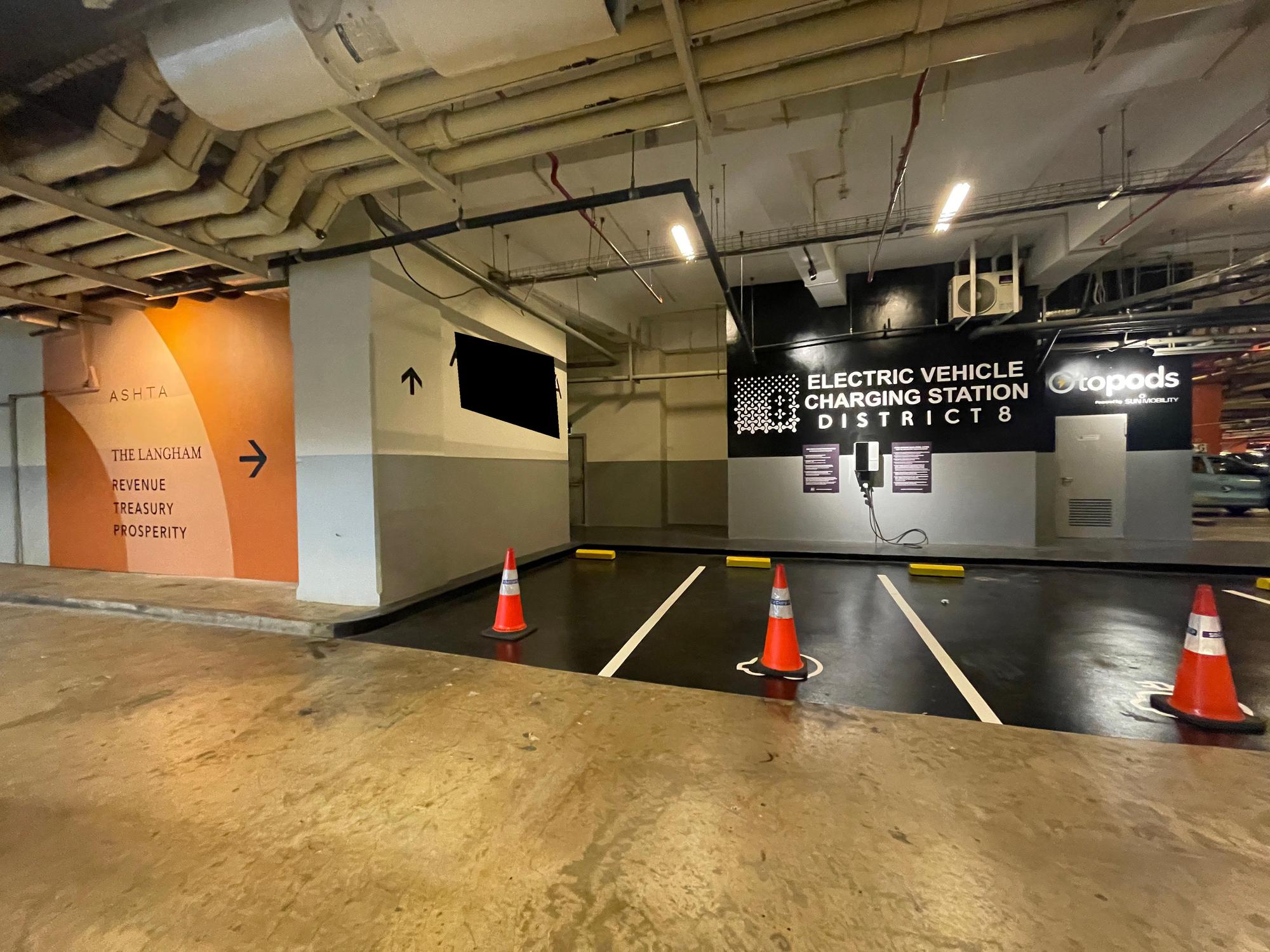 Otopods Ashta District 8 | Jl. Senopati No.24, RT.8/RW.5, Senayan, Kec ...