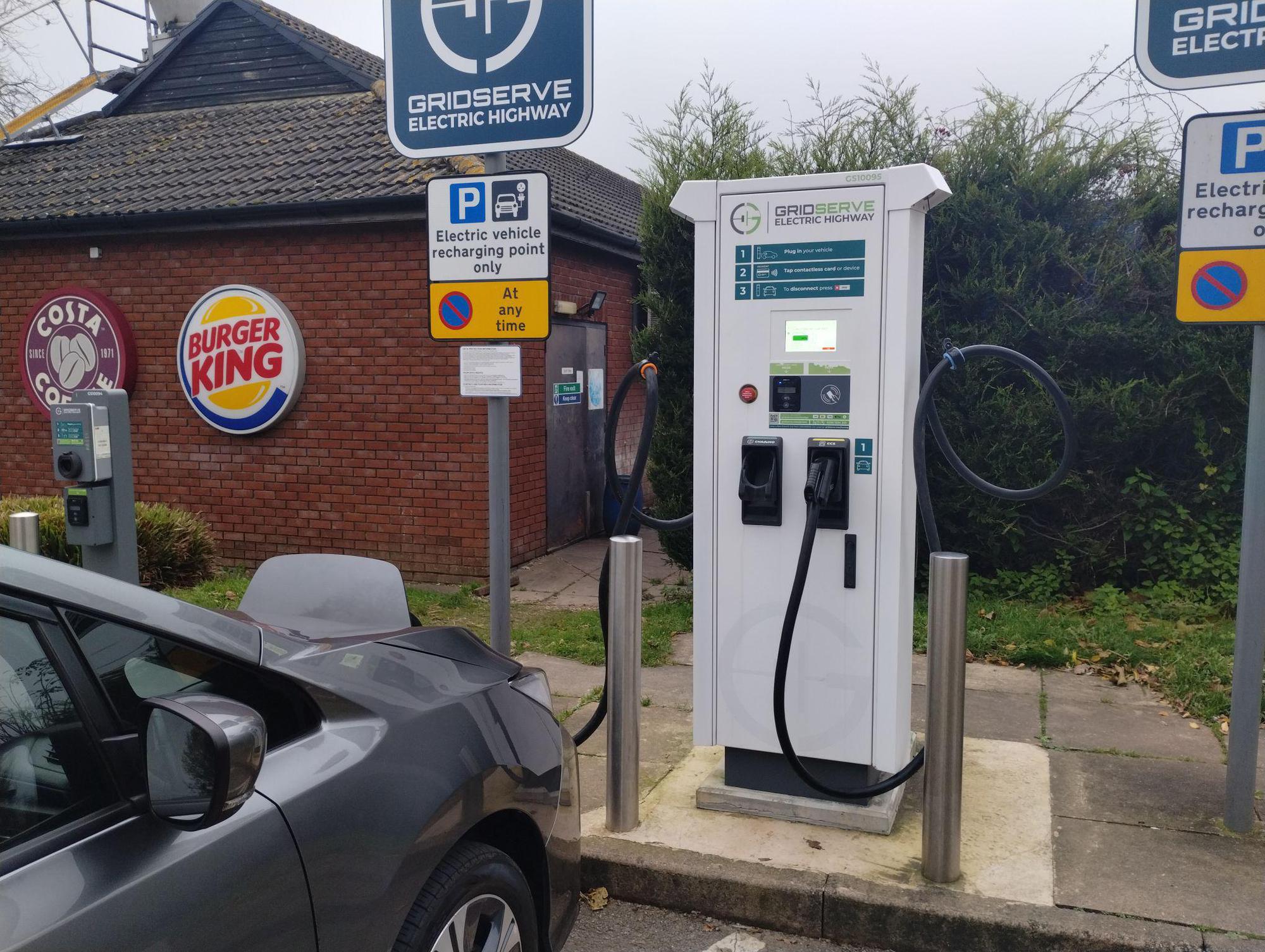 Tiverton Services M5 | Sampford Peverell, England | EV Station