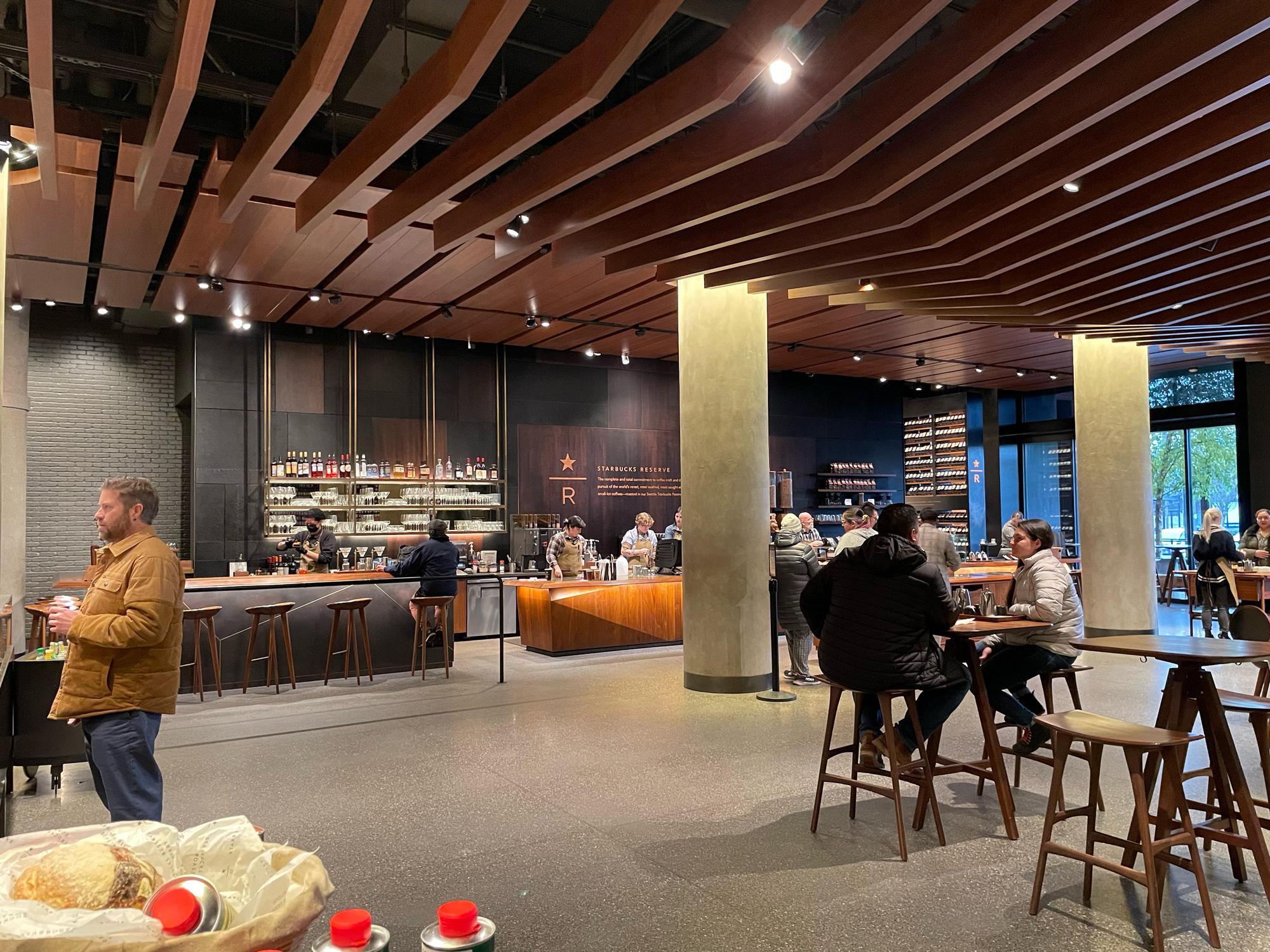 Starbucks Headquarters | Seattle, WA | EV Station