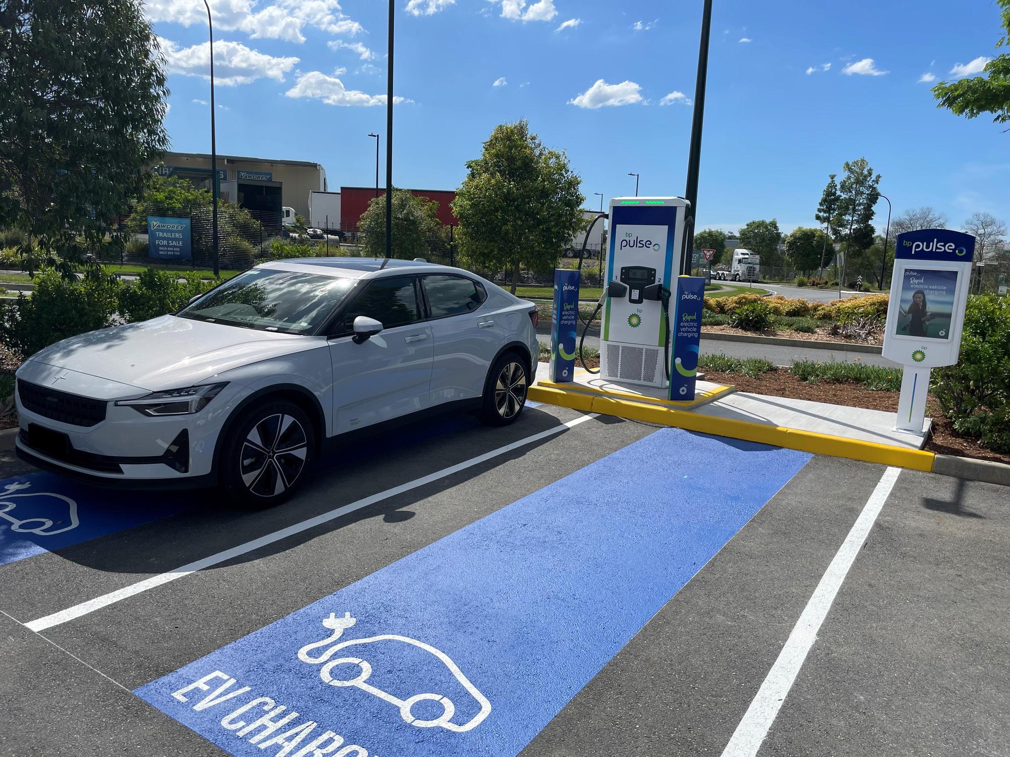 BP Logan Motorway | Larapinta, QLD | EV Station