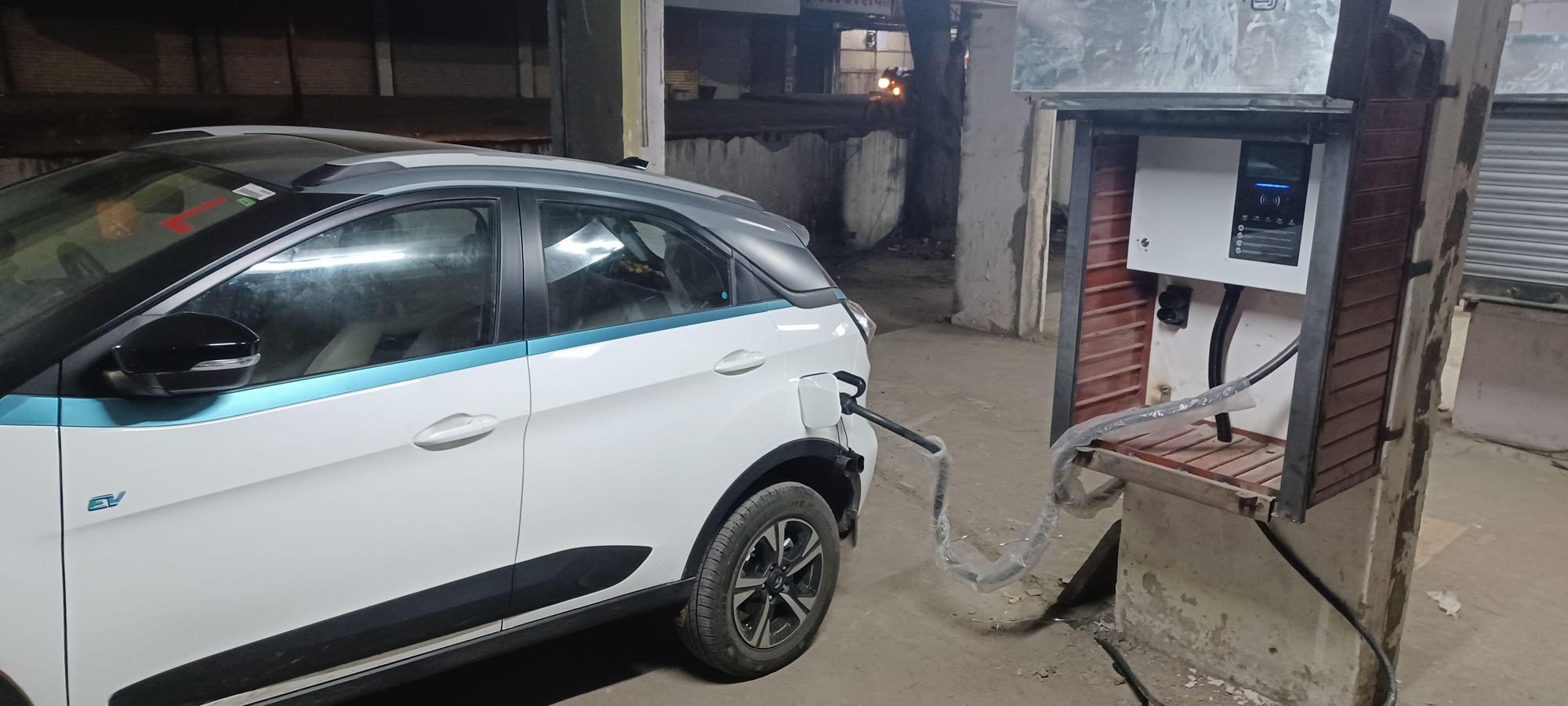 RC Bafna Showroom | Aurangabad, MH | EV Station