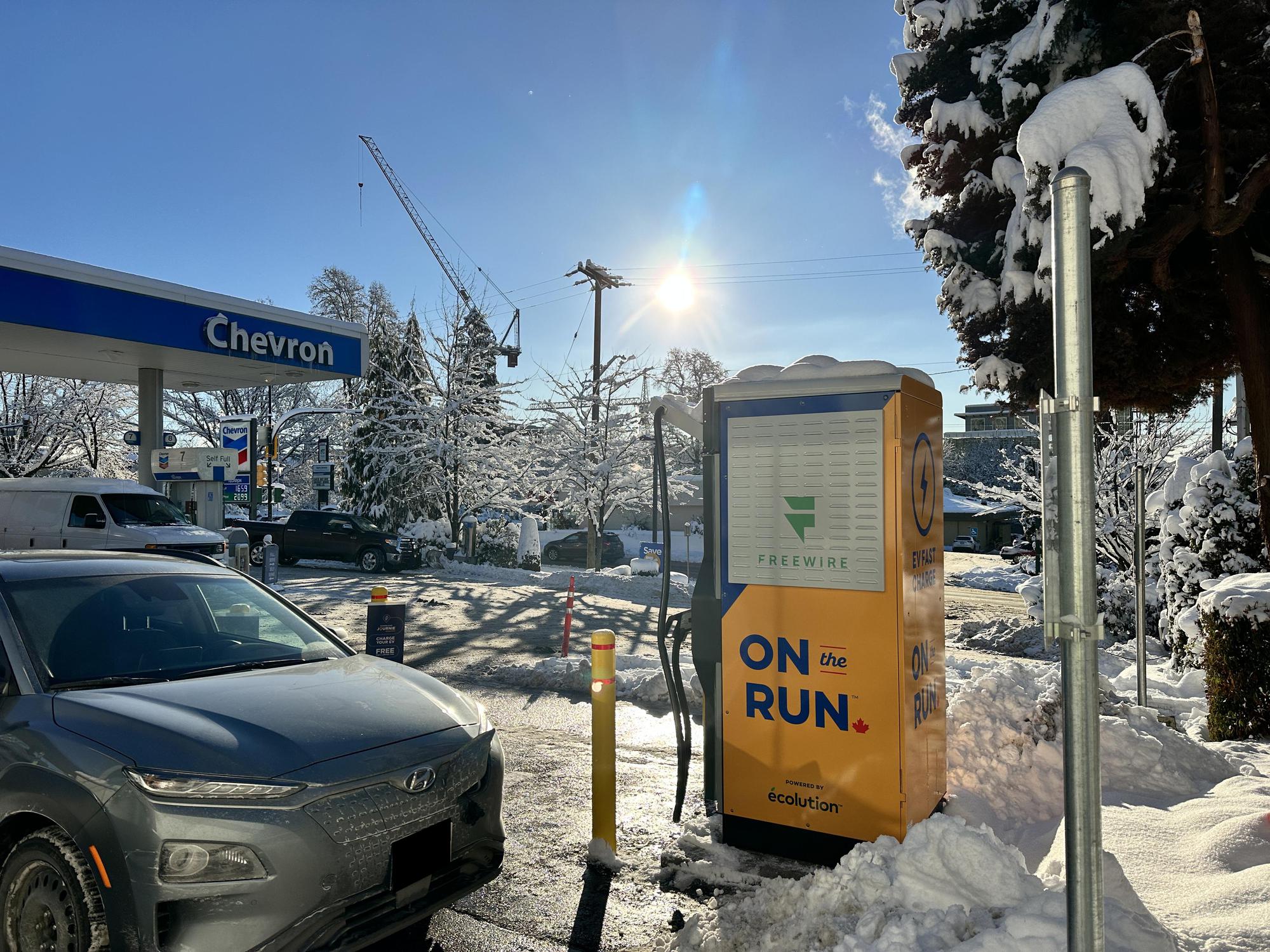 On the Run - Convenience Store | North Vancouver, BC | EV Station