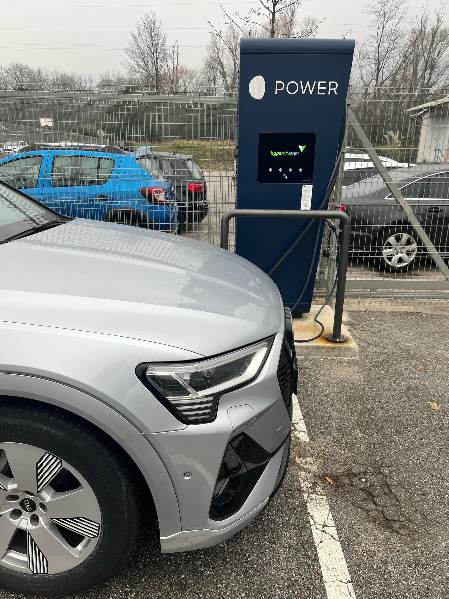 MOON Charge - ABC Avto | Industrijska cesta 3a, 5000 Nova Gorica ...