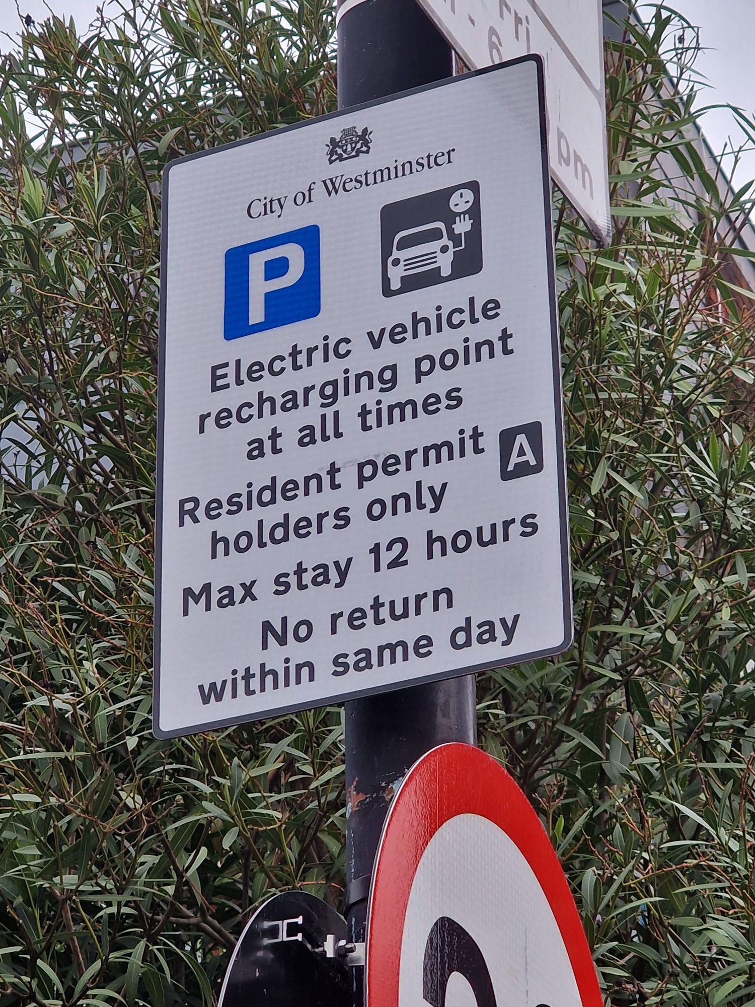 Rampayne St & Vauxhall Bridge Rd Parking | 4 Rampayne St, Pimlico ...