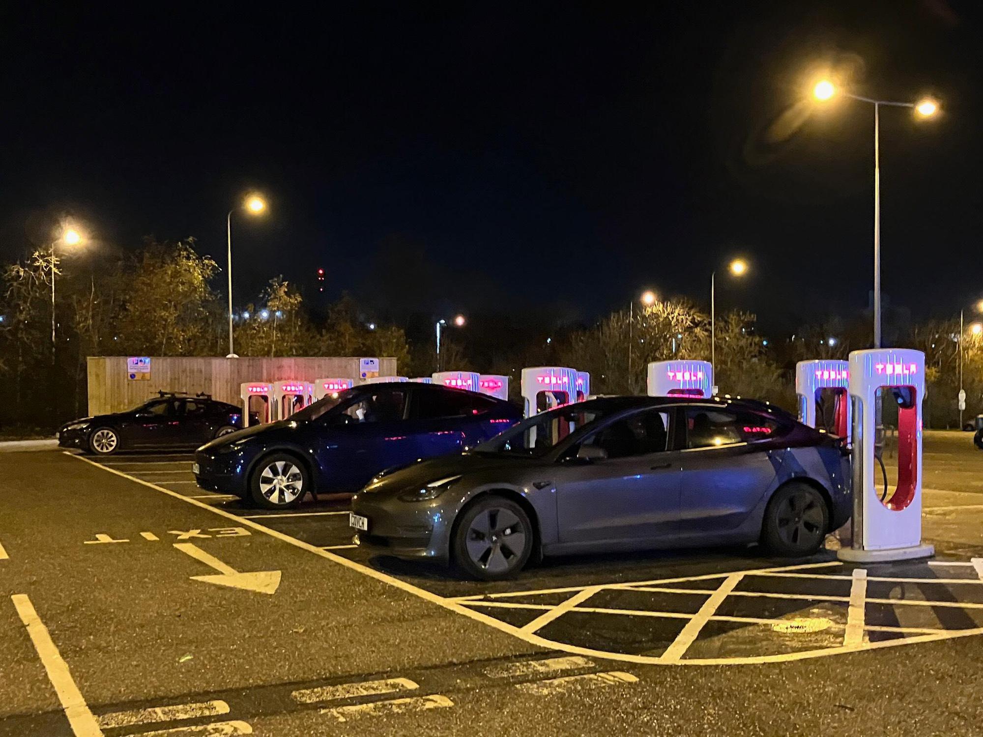 Moto Exeter (1) | 30 Sandygate Roundabout, Exeter EX2 7HF, UK | EV Station