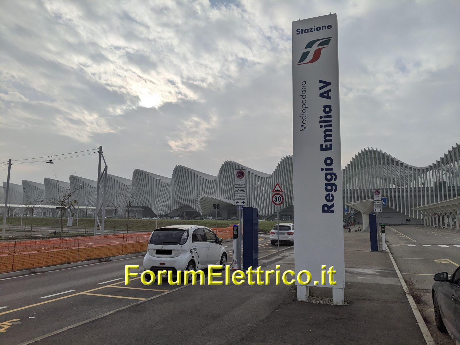 IrenGo Stazione AV Mediopadana | Reggio Emilia RE Via Città del ...