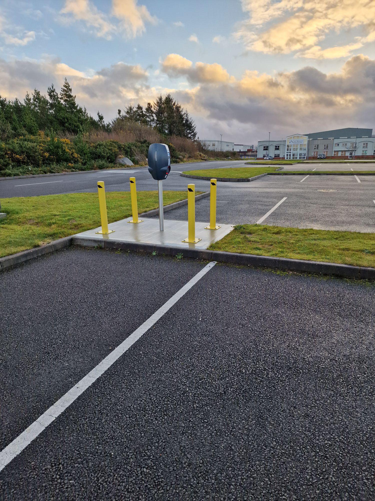 gteic @ Gaoth Dobhair | Cearnóg Sheain Bháin, DL | EV Station