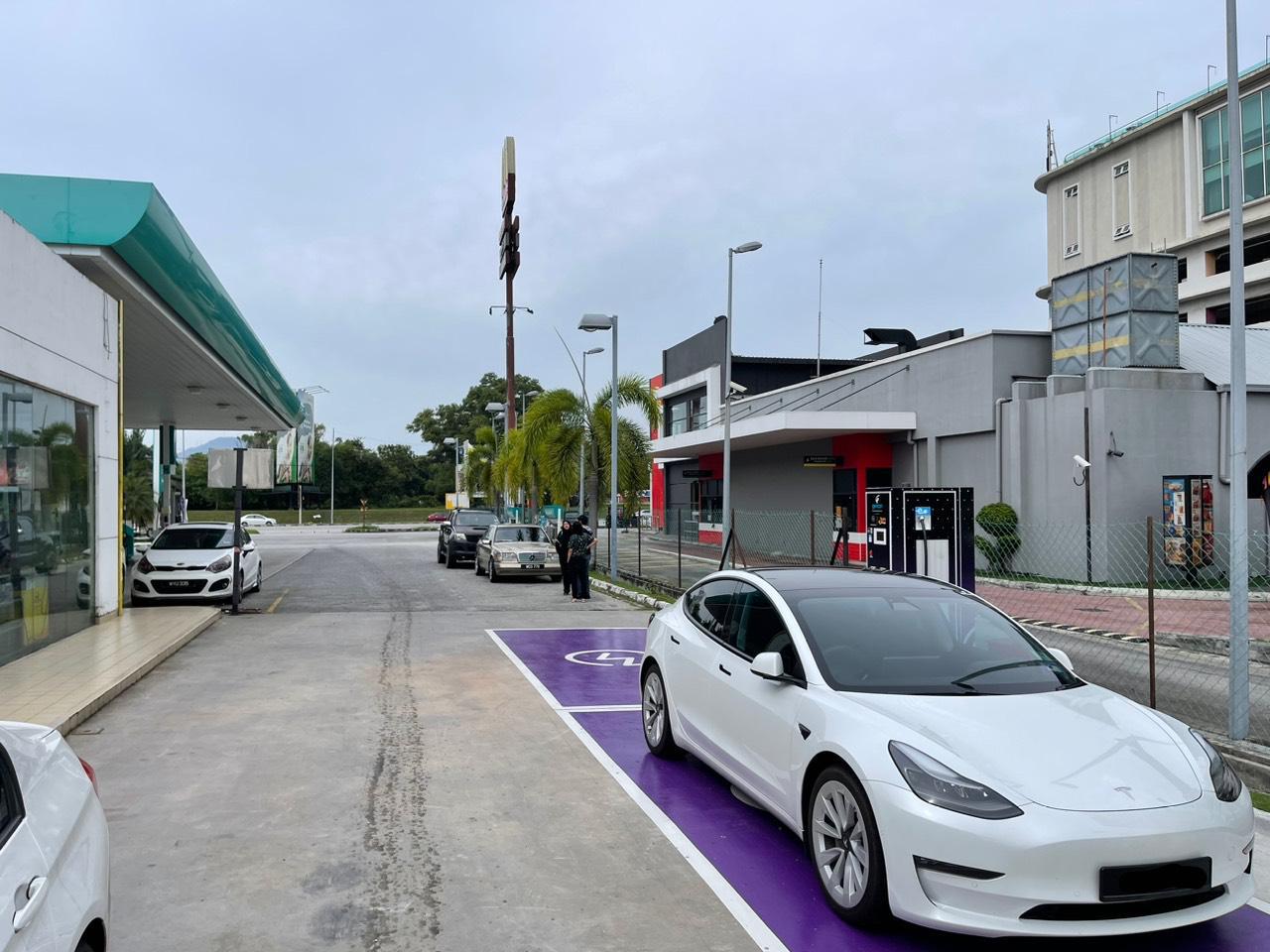 Petronas Jalan Sultan Azlan Shah Ipoh | Ipoh, Perak | EV Station