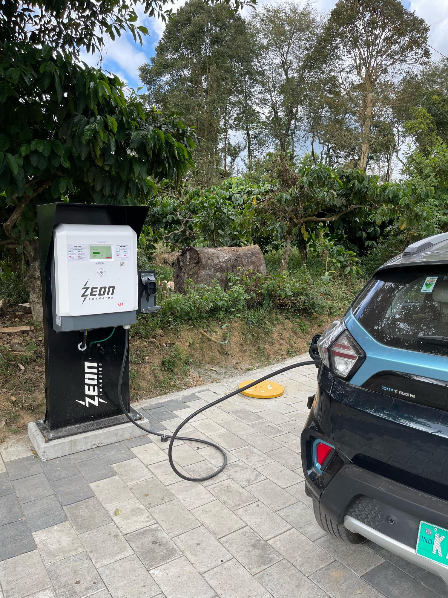 Urs Kar Motors | Hosoor, KA | EV Station