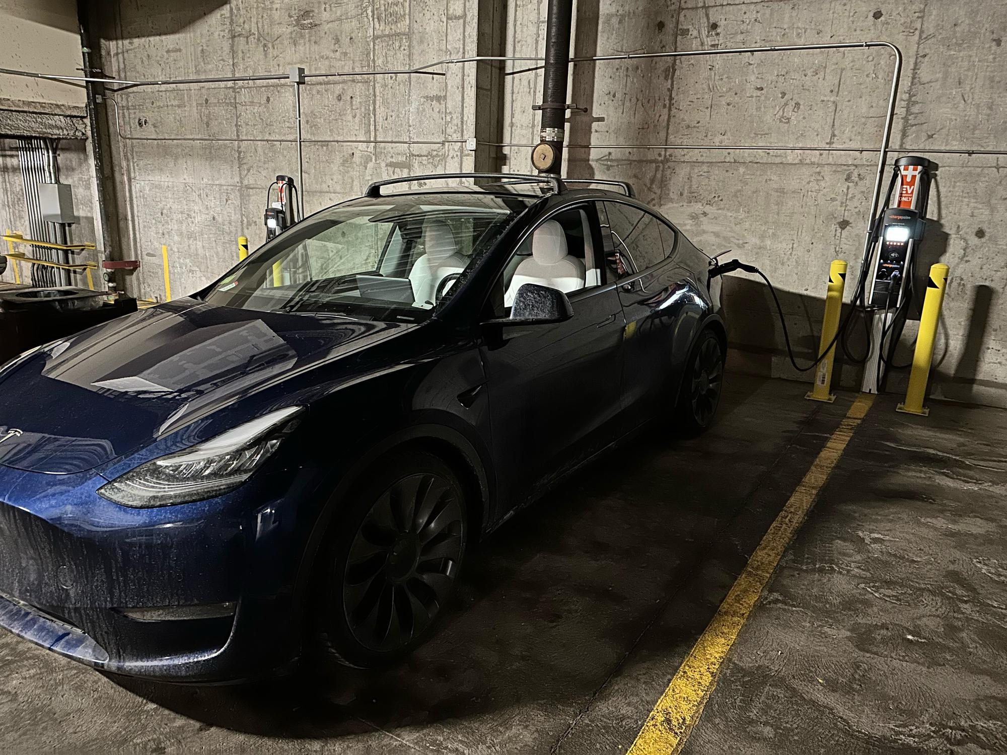 Buffalo Lodge | Keystone, CO | EV Station