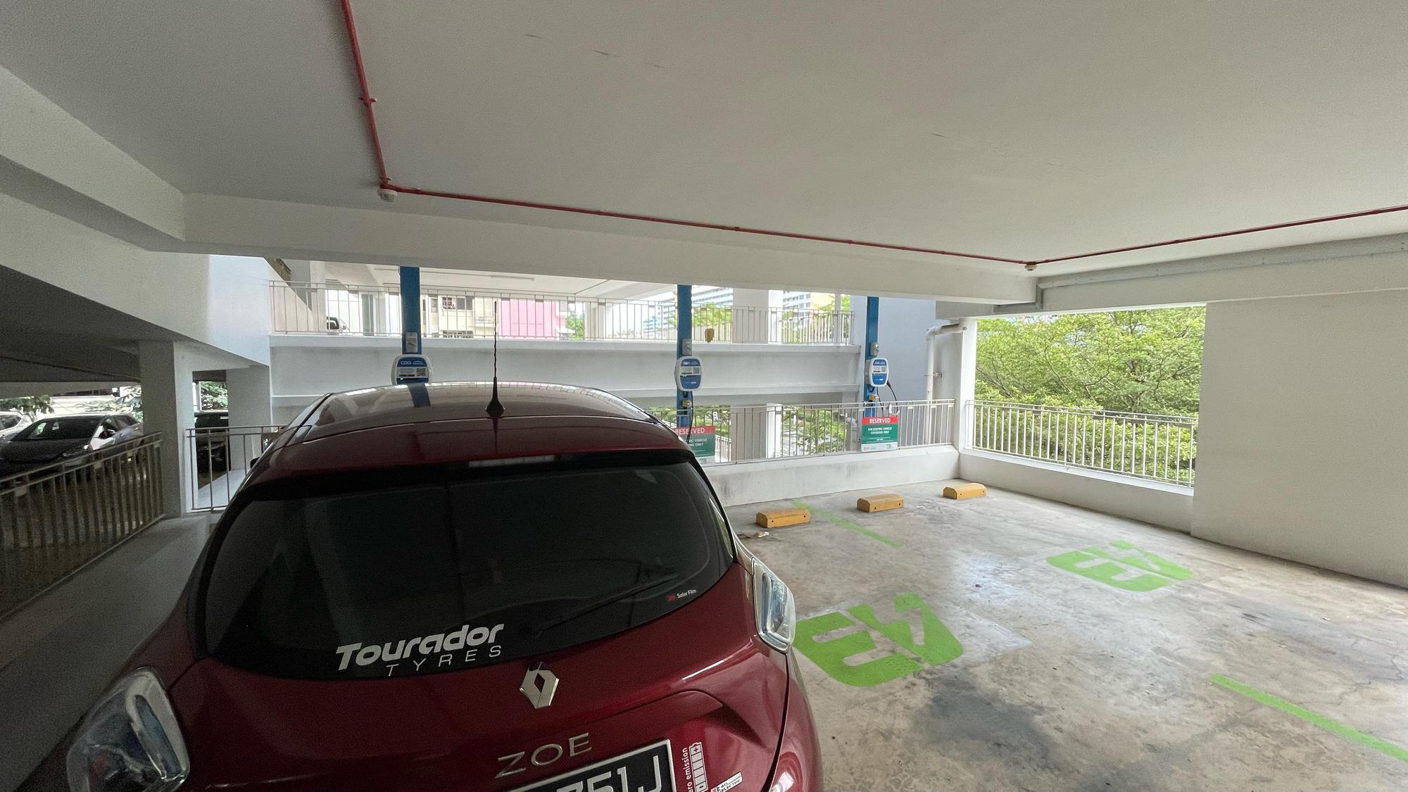 CDGE: 219 Bedok Central | 219 Bedok Central | EV Station