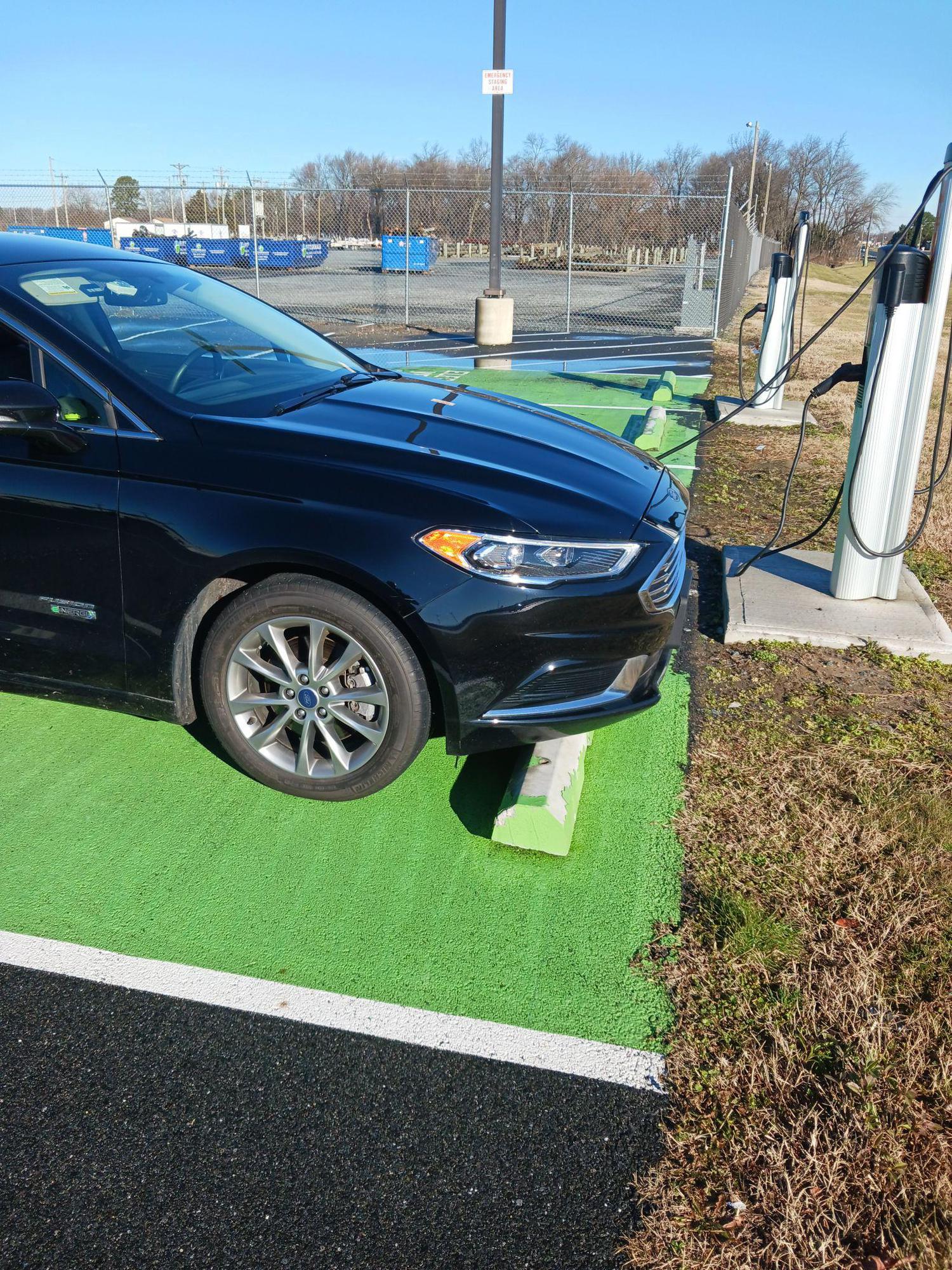 Delaware Electric Cooperative - Public Lot | Greenwood, DE | EV Station